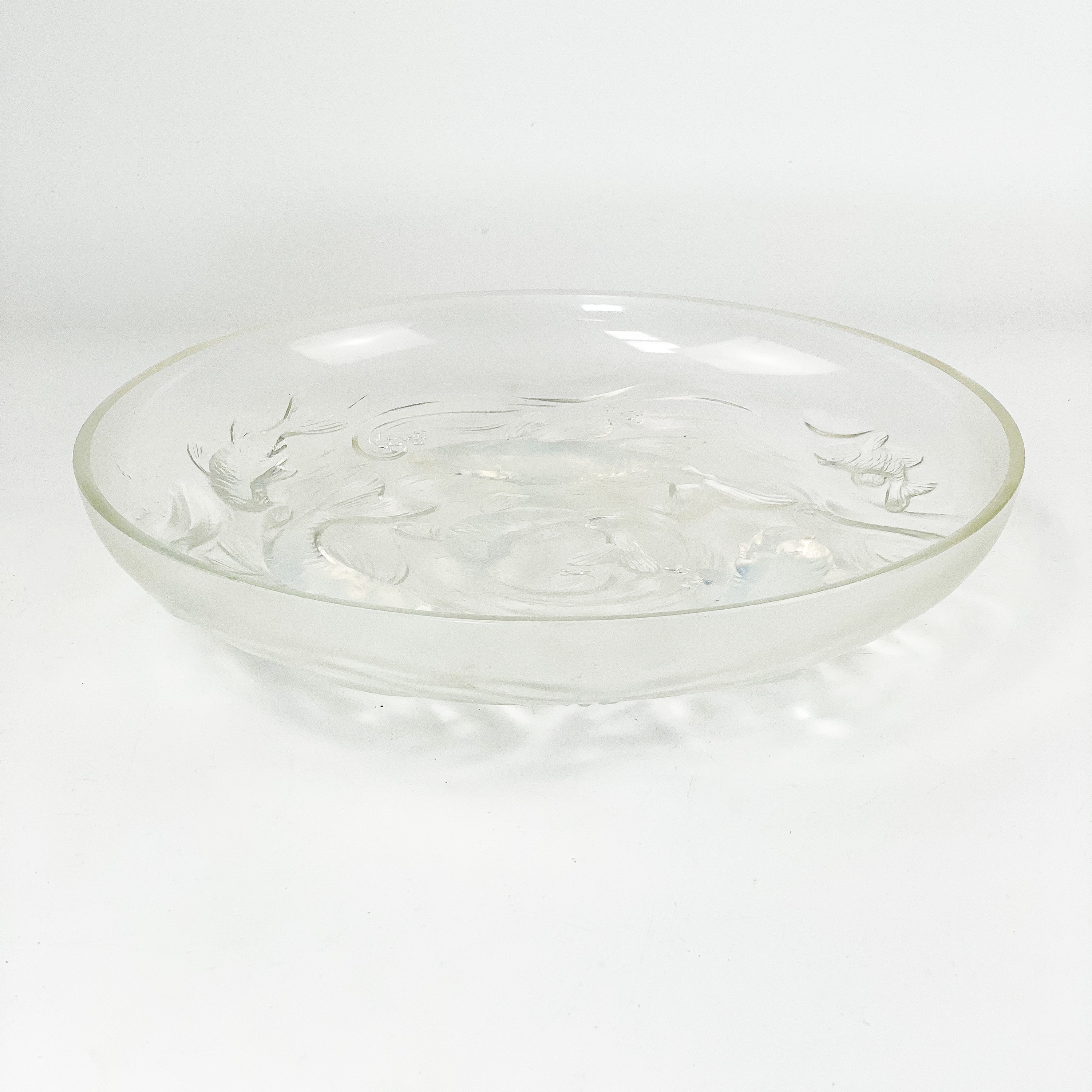 Lot 582 - A Sabino opalescent glass carp dish.