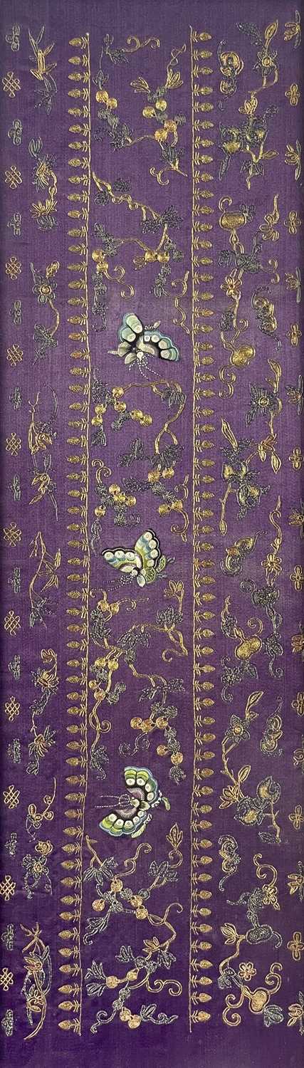 Lot 426 - A Chinese embroidered silk and metal thread