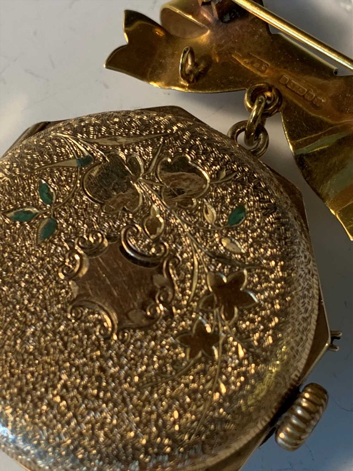 Lot 2644 - Gold fob watch