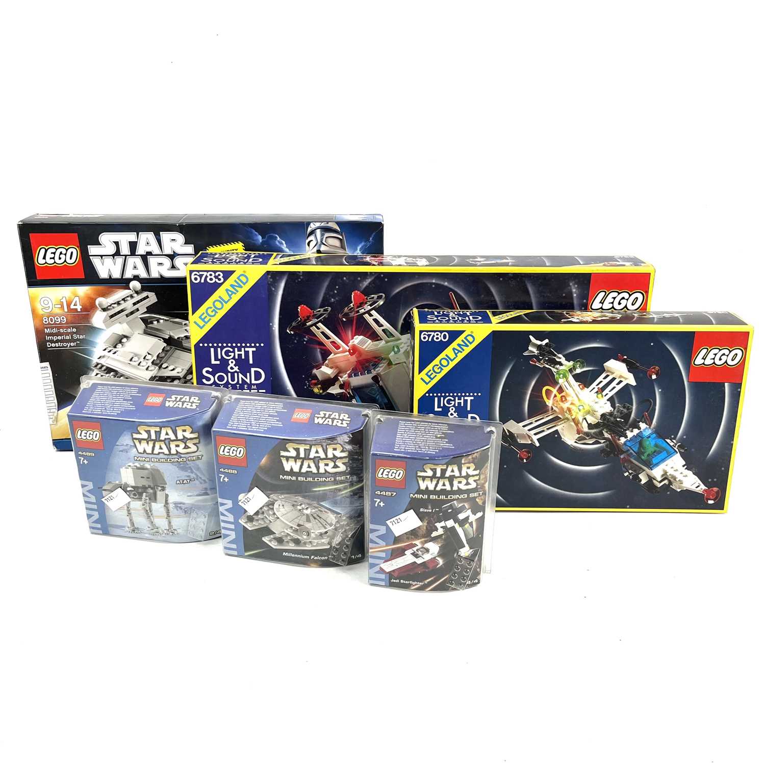 Lot 825 - Lego - Legoland - Space and Star Wars x 9