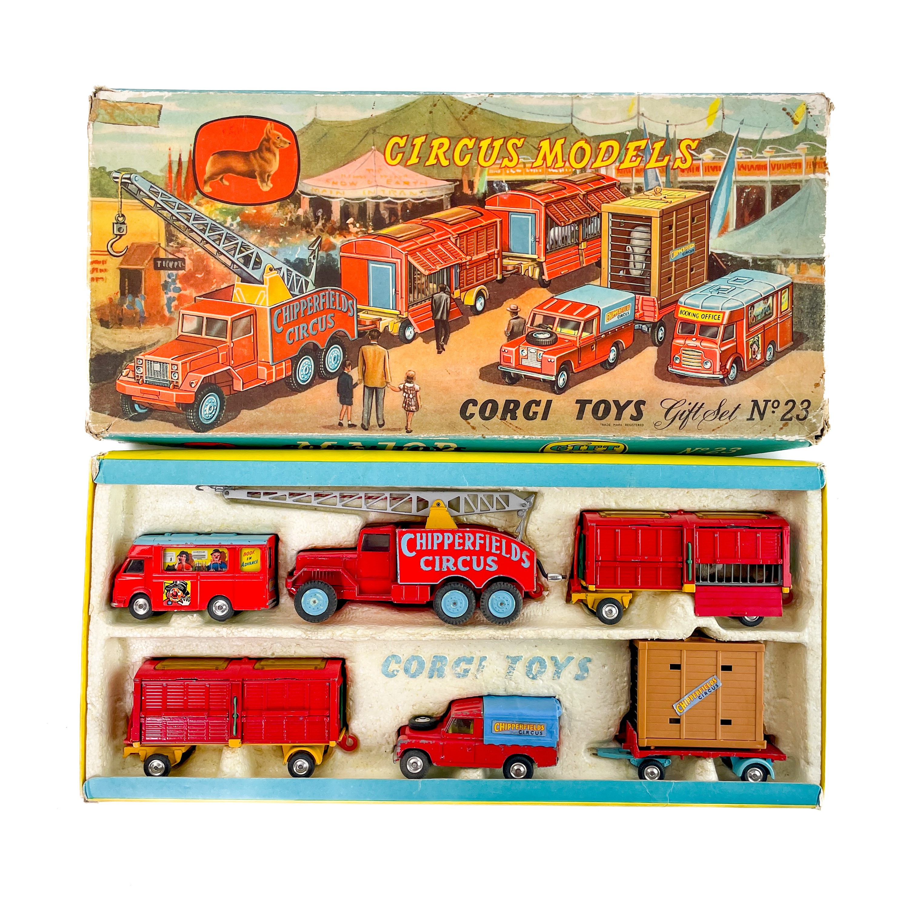 Lot 878 - Corgi Toys Chipperfields Circus Gift Set No.