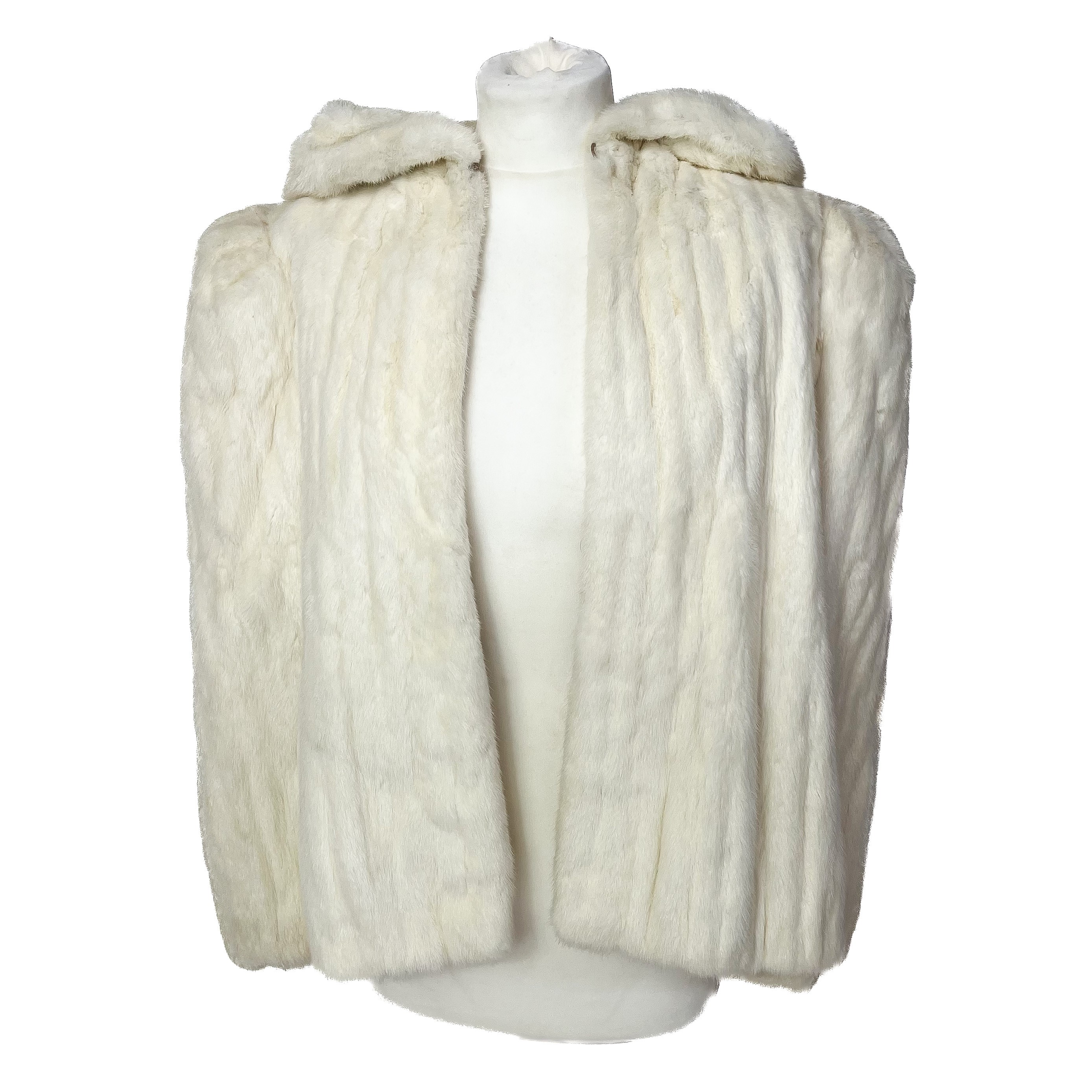 Lot 213 - A Swakara Karakul lamb coat.