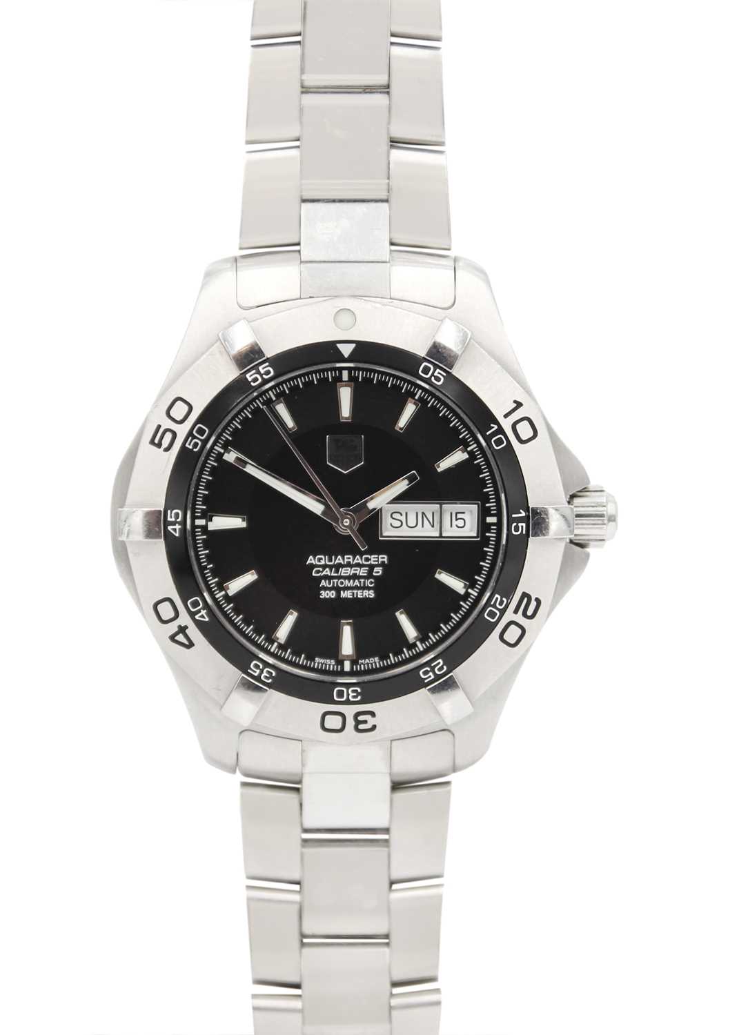 Lot 166 - TAG HEUER - An Aquaracer Calibre 5 gentleman'