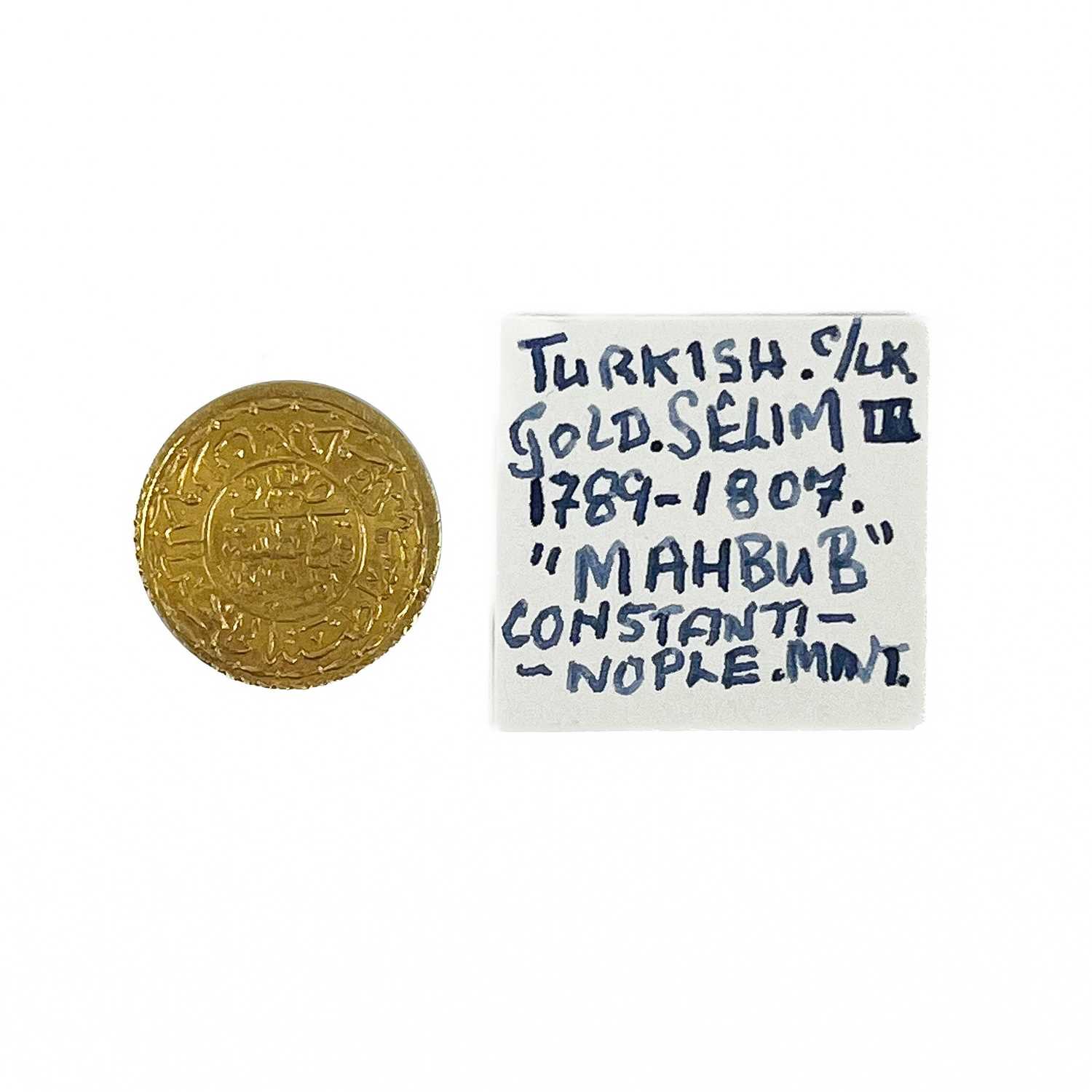 Lot 110 - A Turkish Mahbub gold coin of Selim III