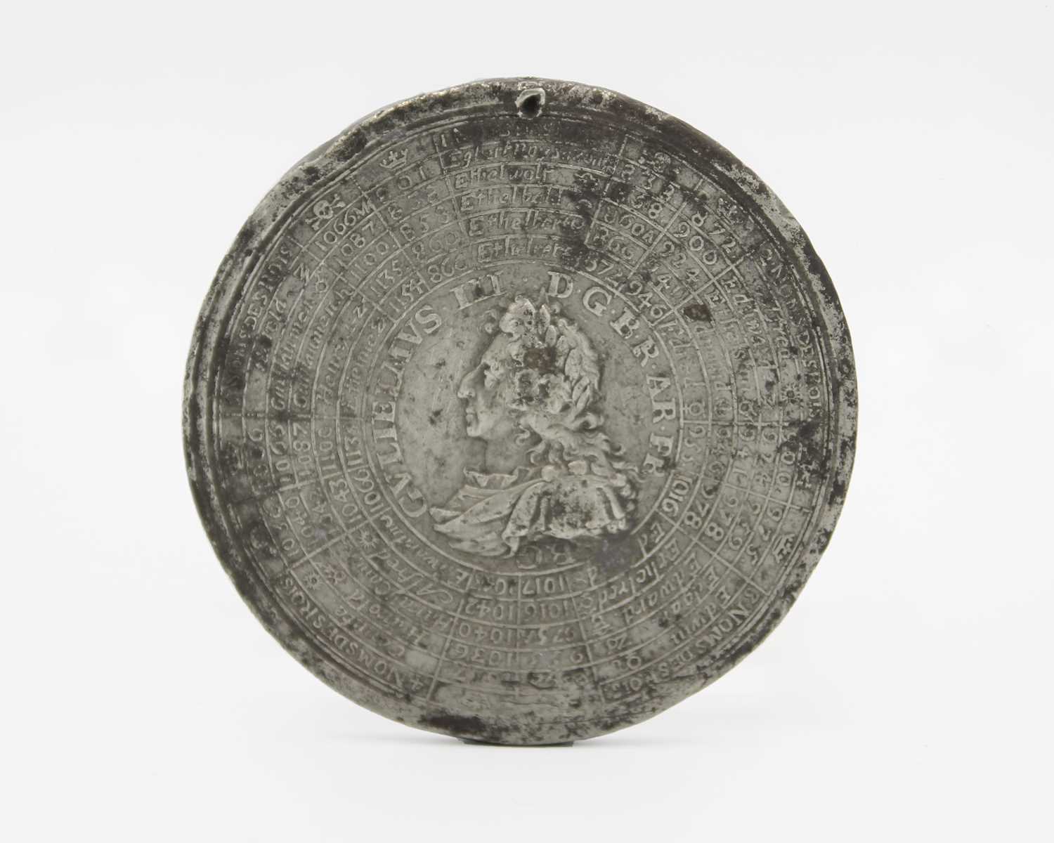 Lot 173 - A William III cast metal medallion with a