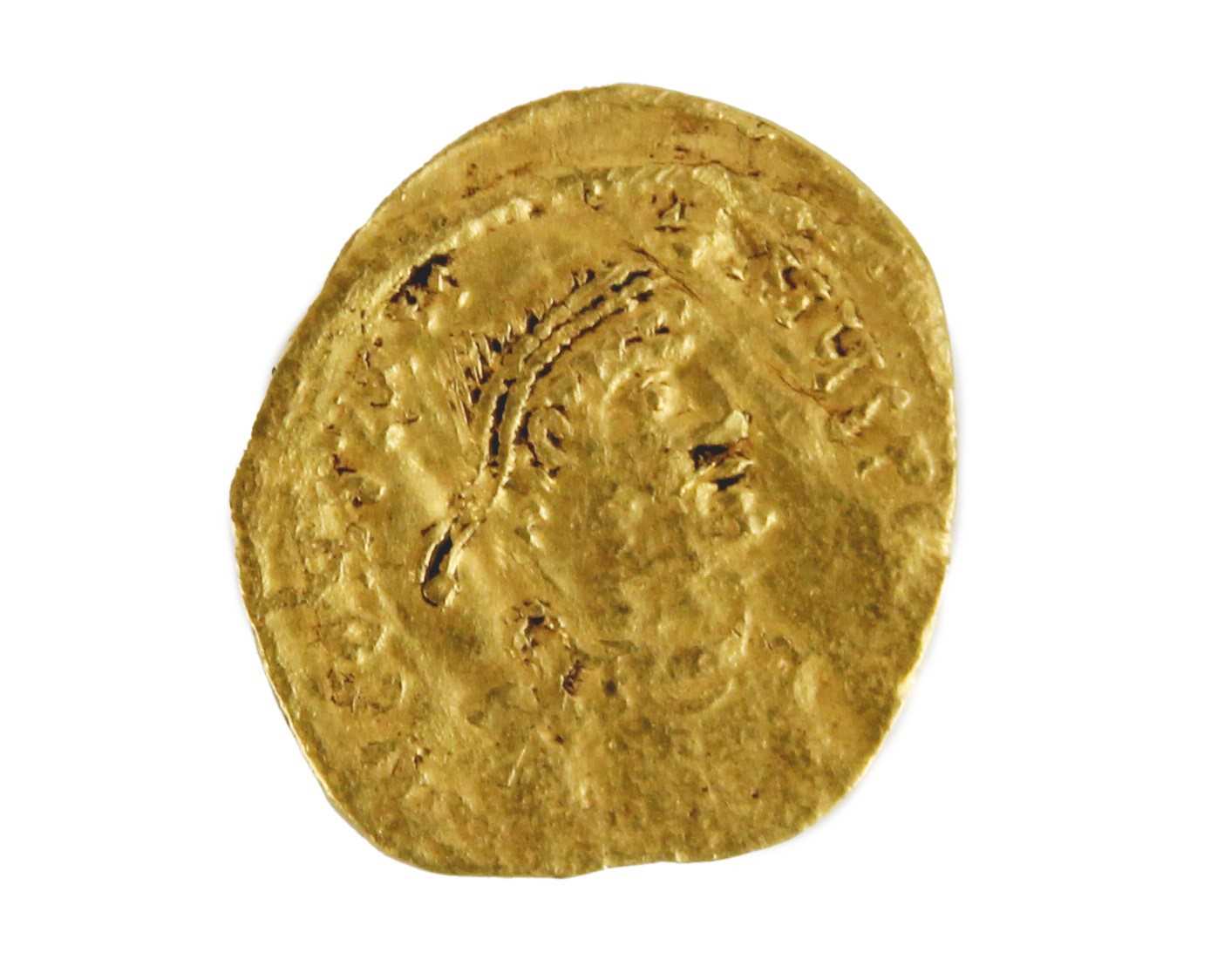 Lot 58 - Byzantine Tiberius II Constantine AV