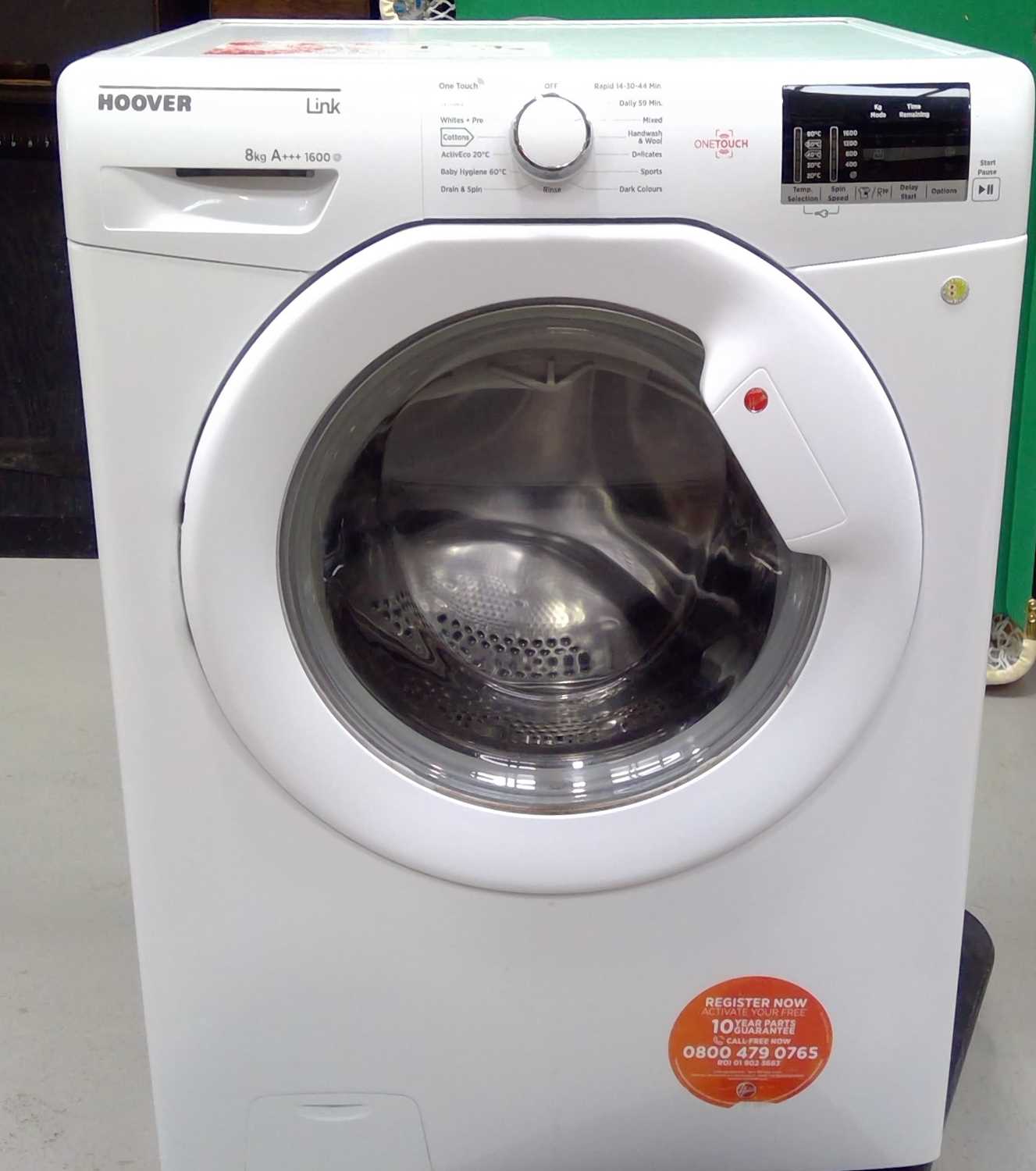 Lot 26 - A Hoover 8kg, One Touch Washing Machine. The