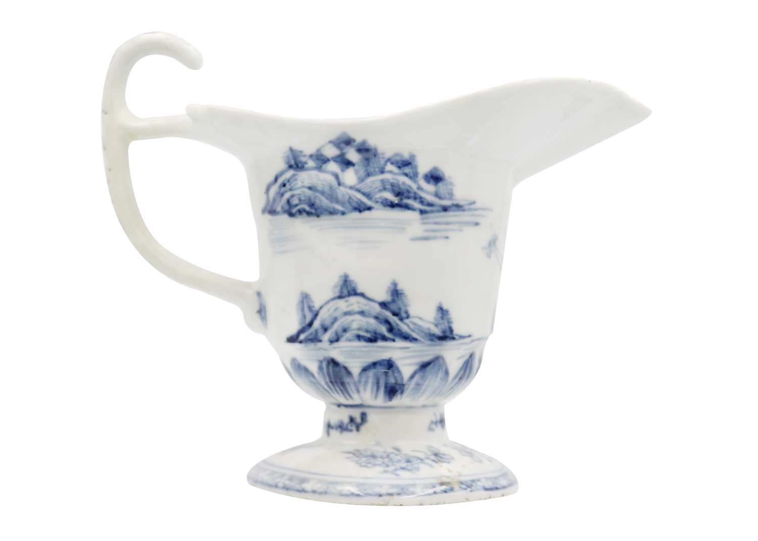 Lot 371 - A Chinese export blue and white porcelain