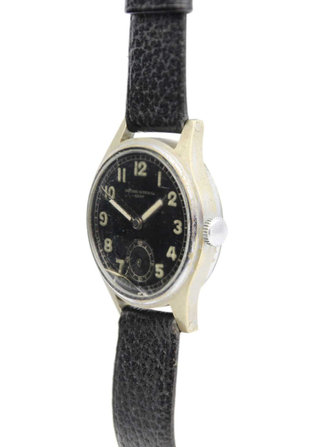 Lot 160 - RECORD WATCH CO - A 1940's stainless steel