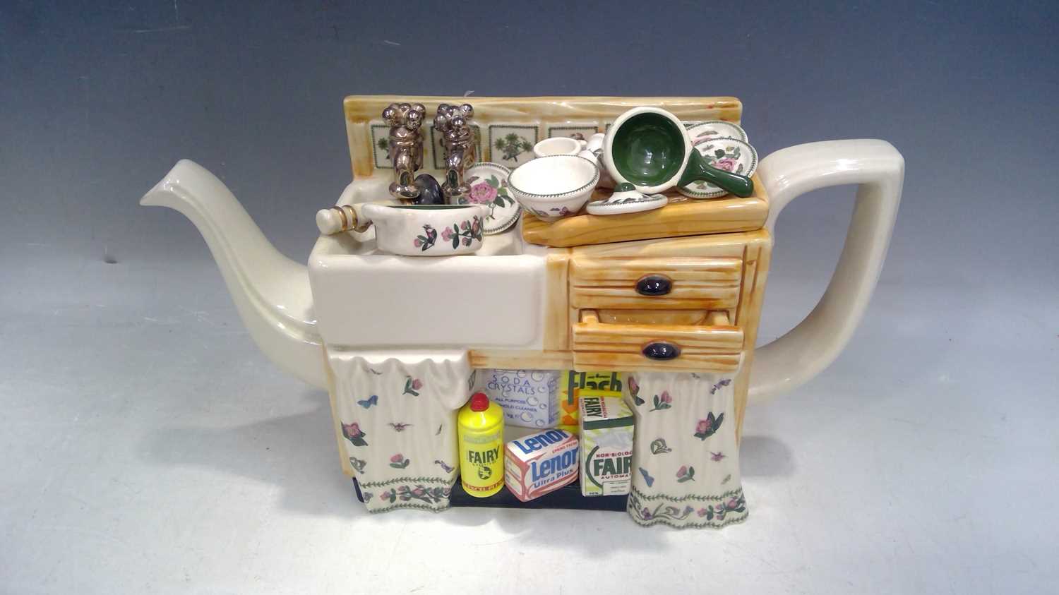 Lot 48 - A Paul Cardew, Portmeirion Sink, Teapot. The