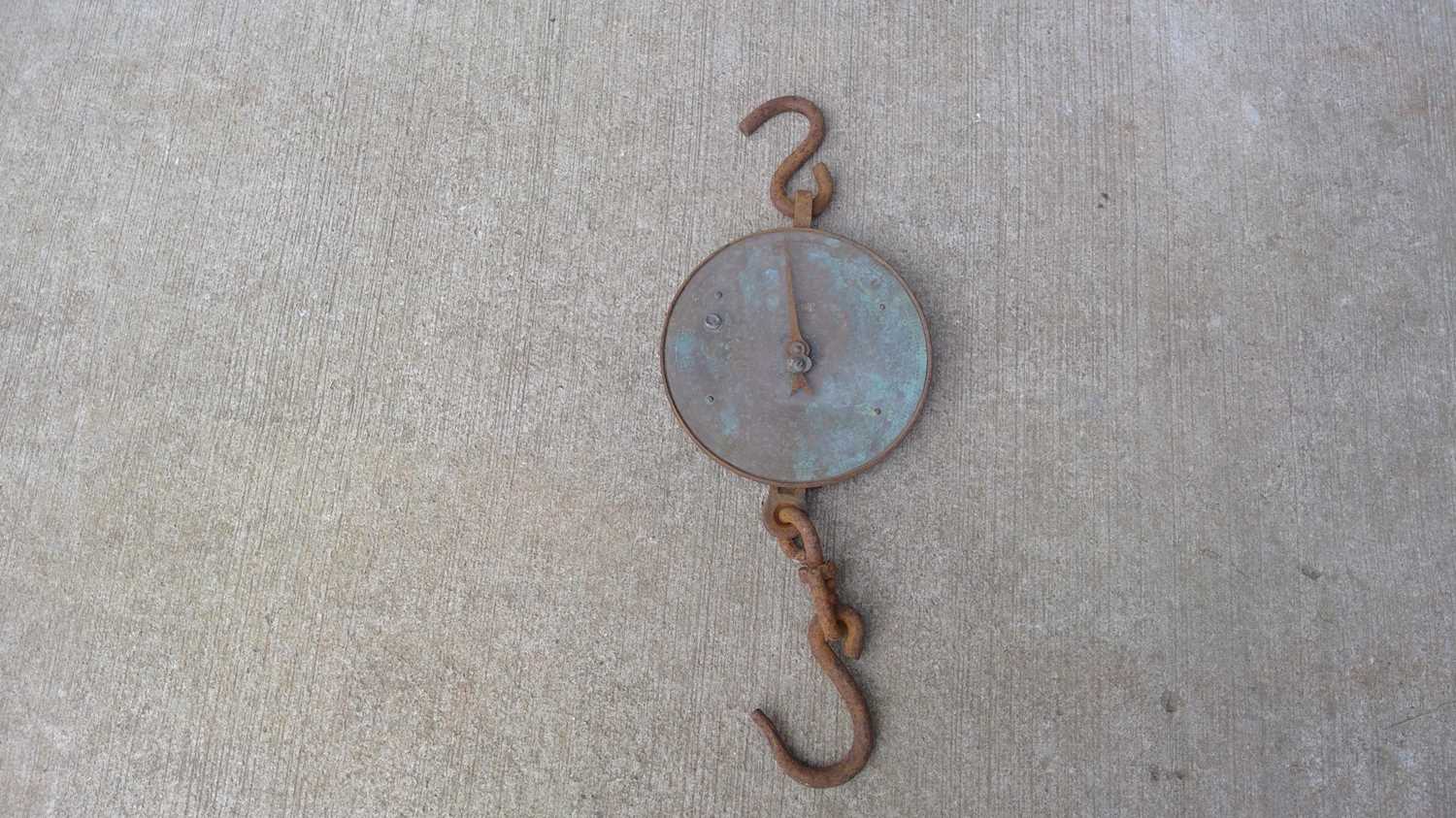 Lot 24 - A Salter Spring Balance Scale. To Weigh 200lb,