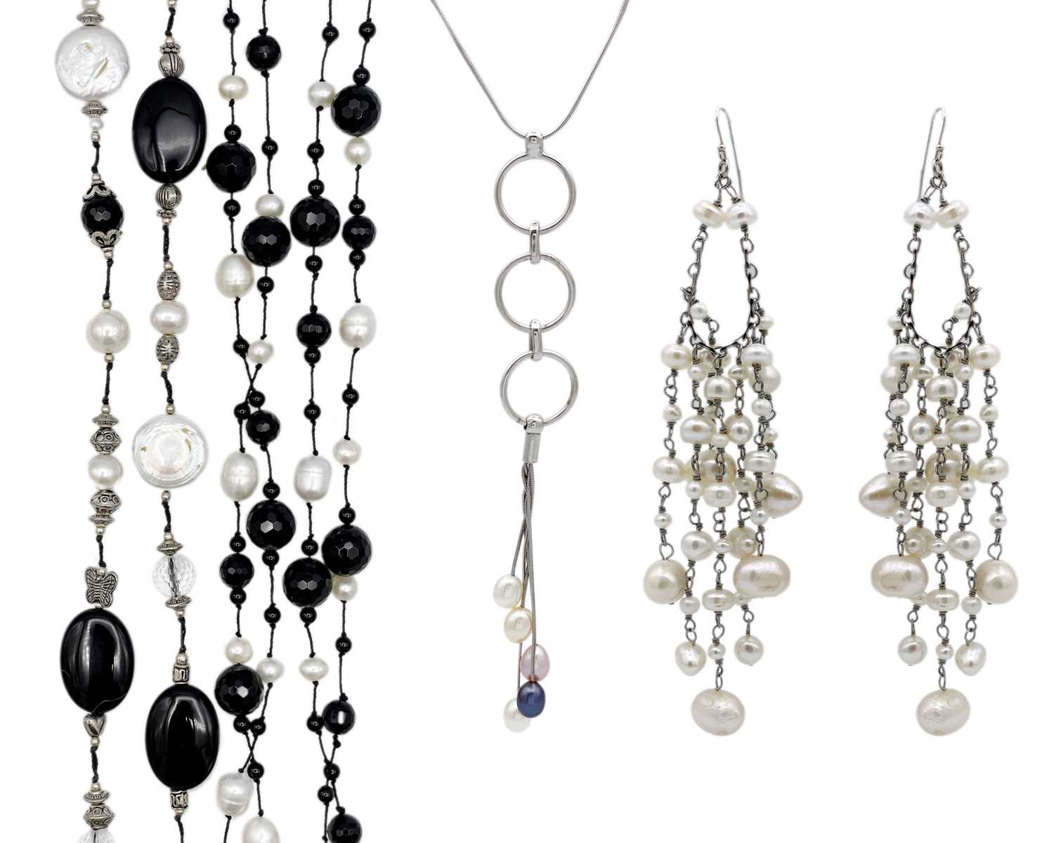 Lot 295 - A good collection of cultured pearl beads.