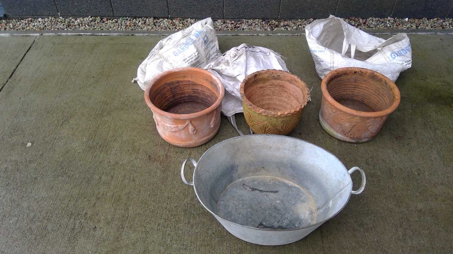 Lot 53 - A Galvanised Tin Bath, Three Terracotta Pots