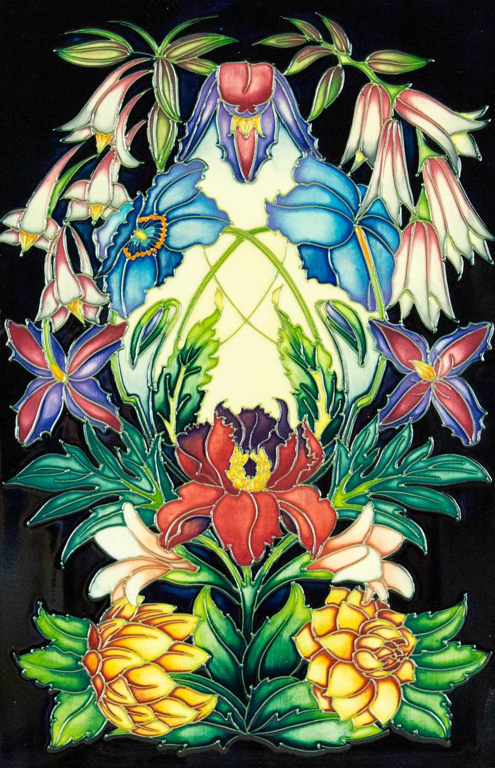 Lot 594 - A Moorcroft Pottery limited edition Hidcote