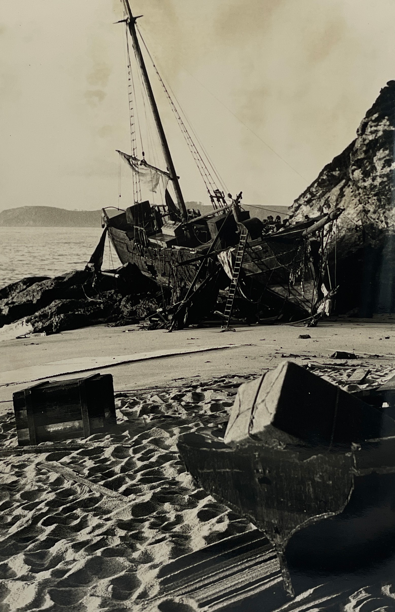 Lot 177 - Shipwreck Photographs