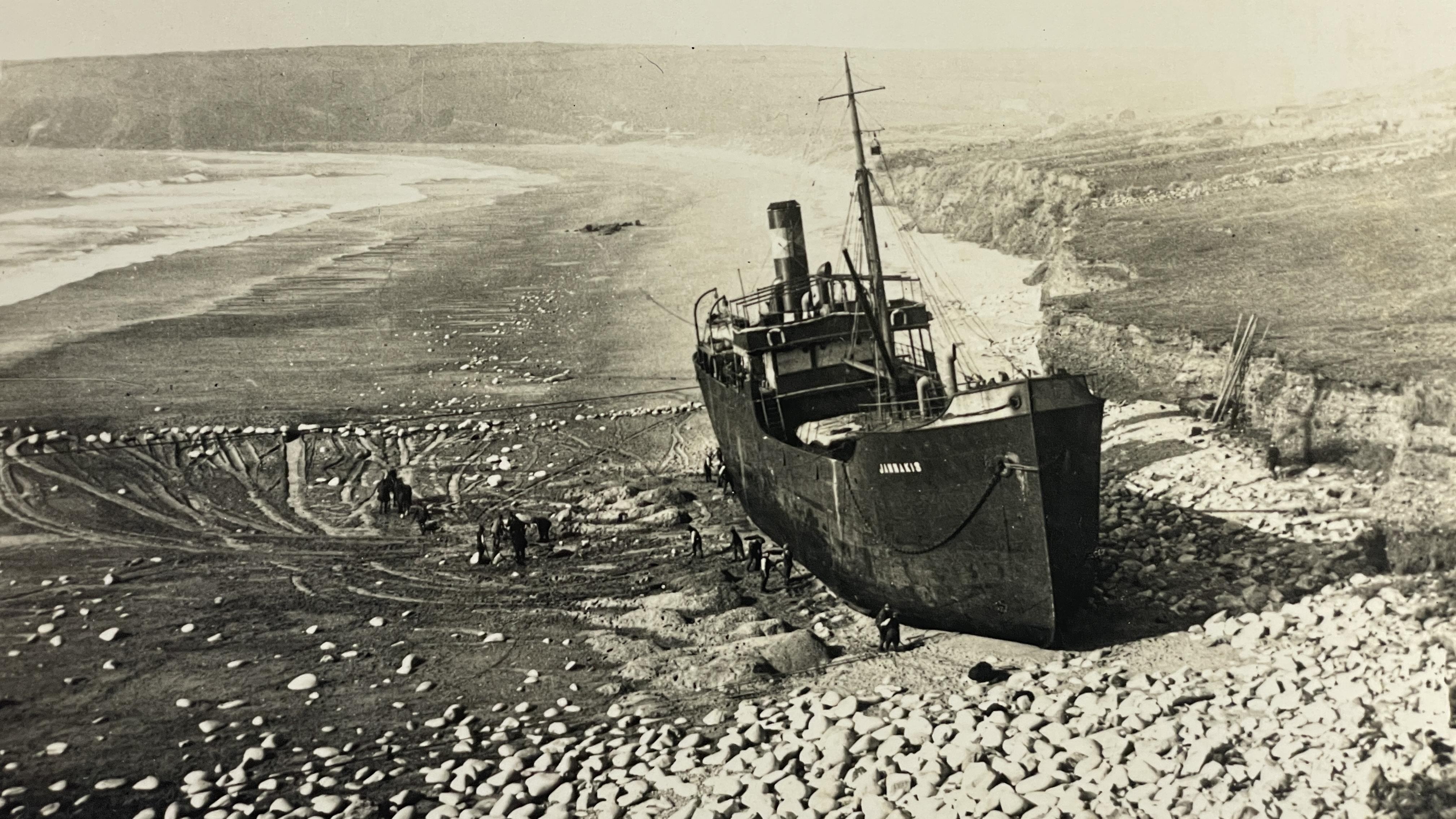 Lot 159 - Shipwreck Photographs