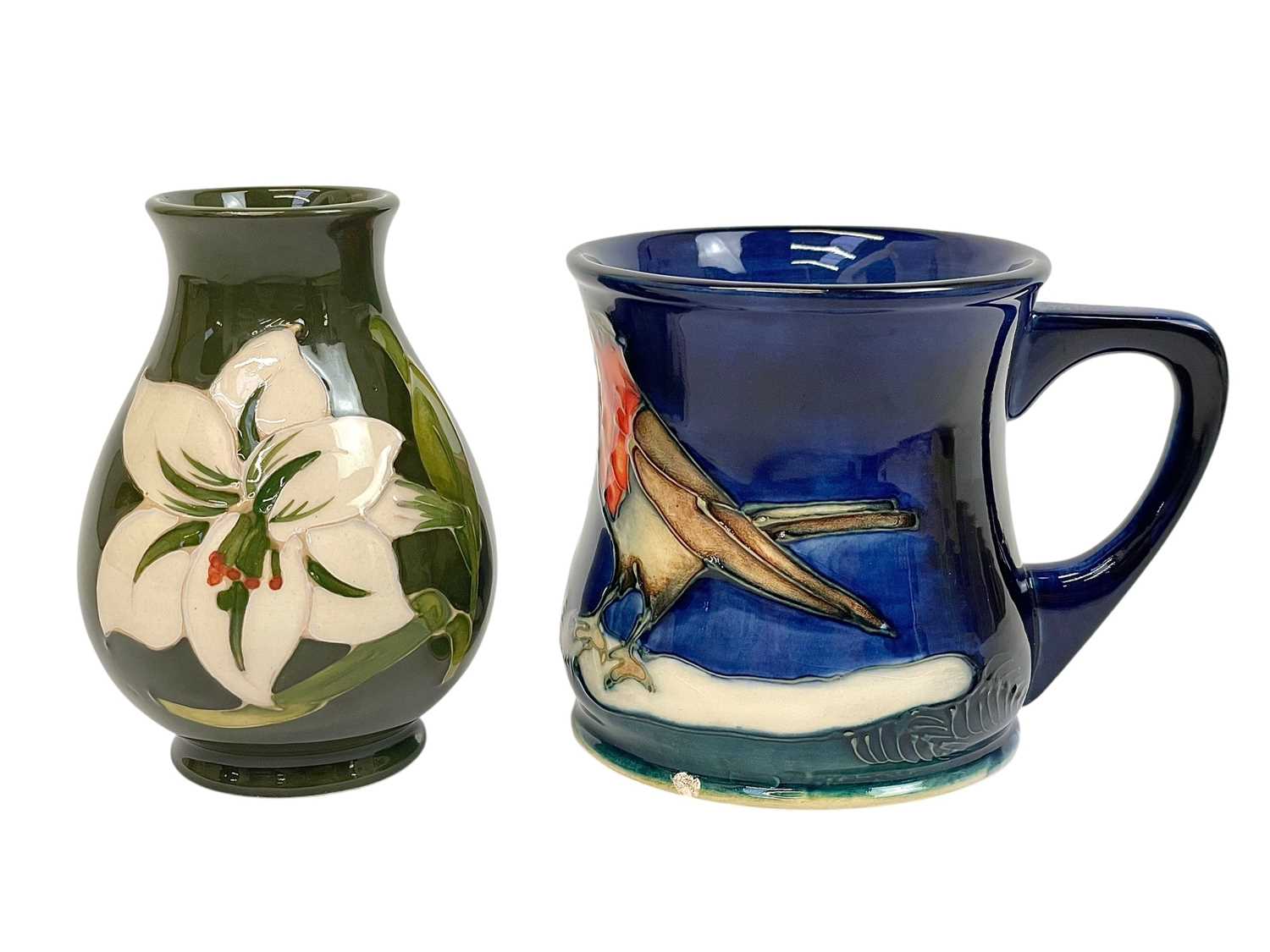 Lot 437 - A Moorcroft Pottery Bermuda Lily pattern