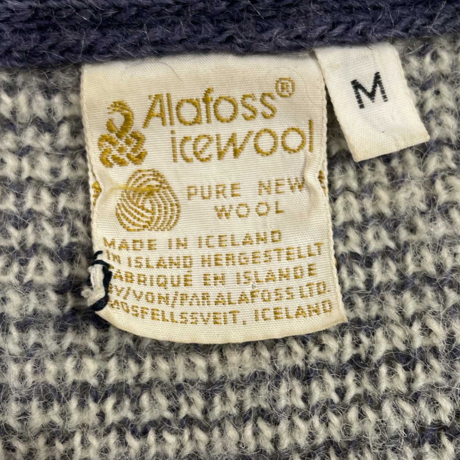 Lot 184 - An Alafoss Icewool Pure New Wool Cardigan.
