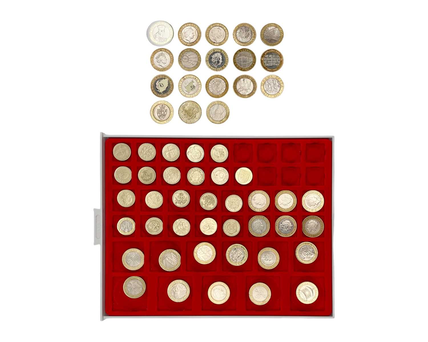 Lot 41 - A Linder coin tray containing 35 special