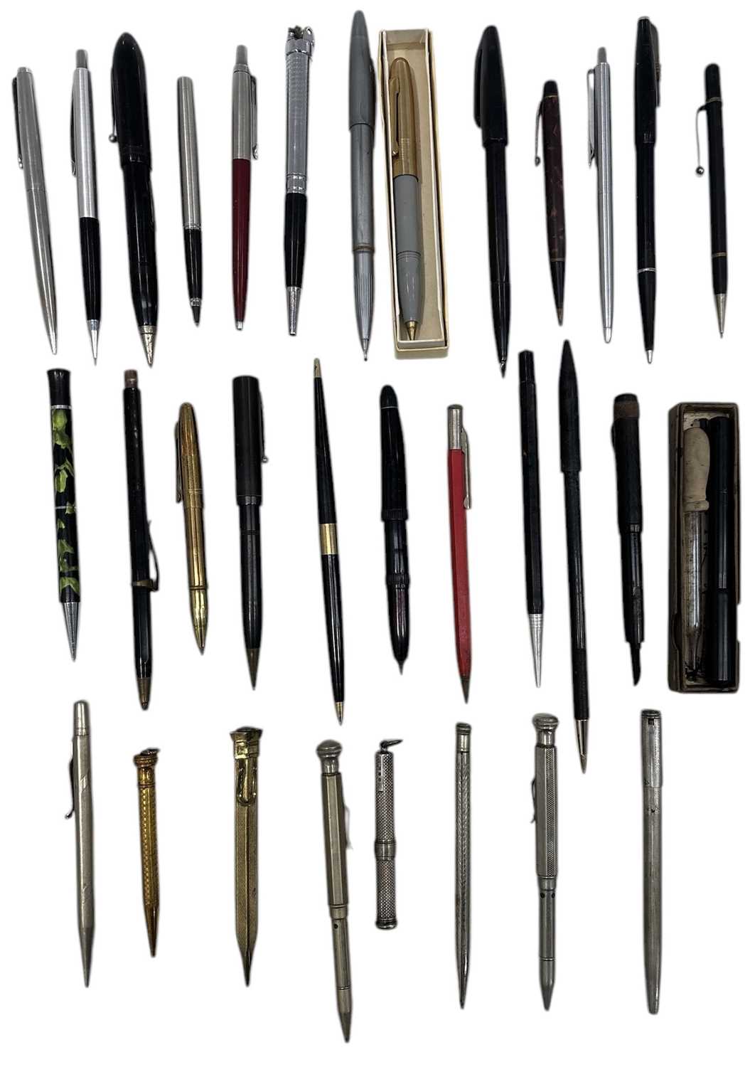 Lot 14 - A silver Victorian propelling pencil casing