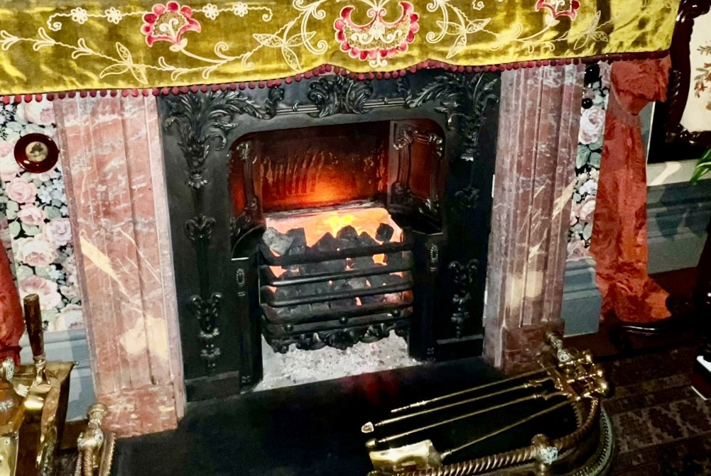 Lot 42 - Mr Burns' House Drawing Room Architecture