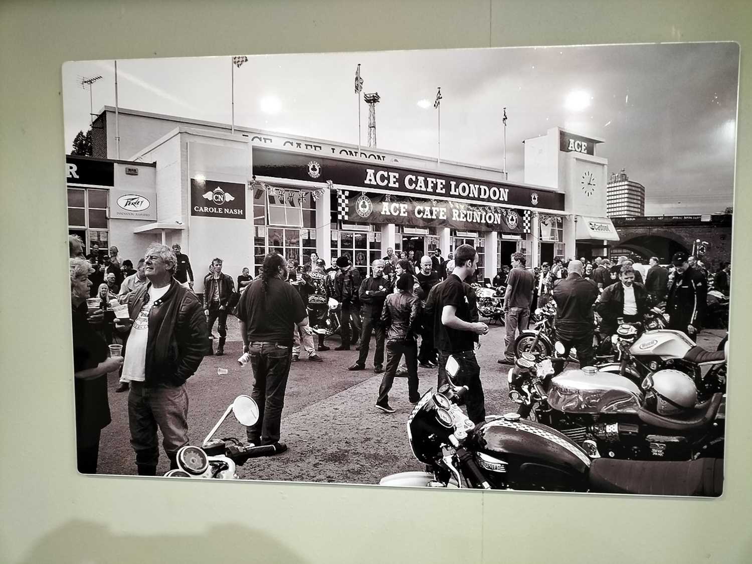 Lot 1026 - Flambards Garage