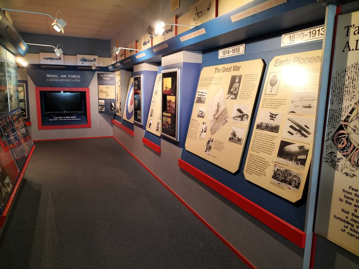 Lot 1154 - The War Gallery