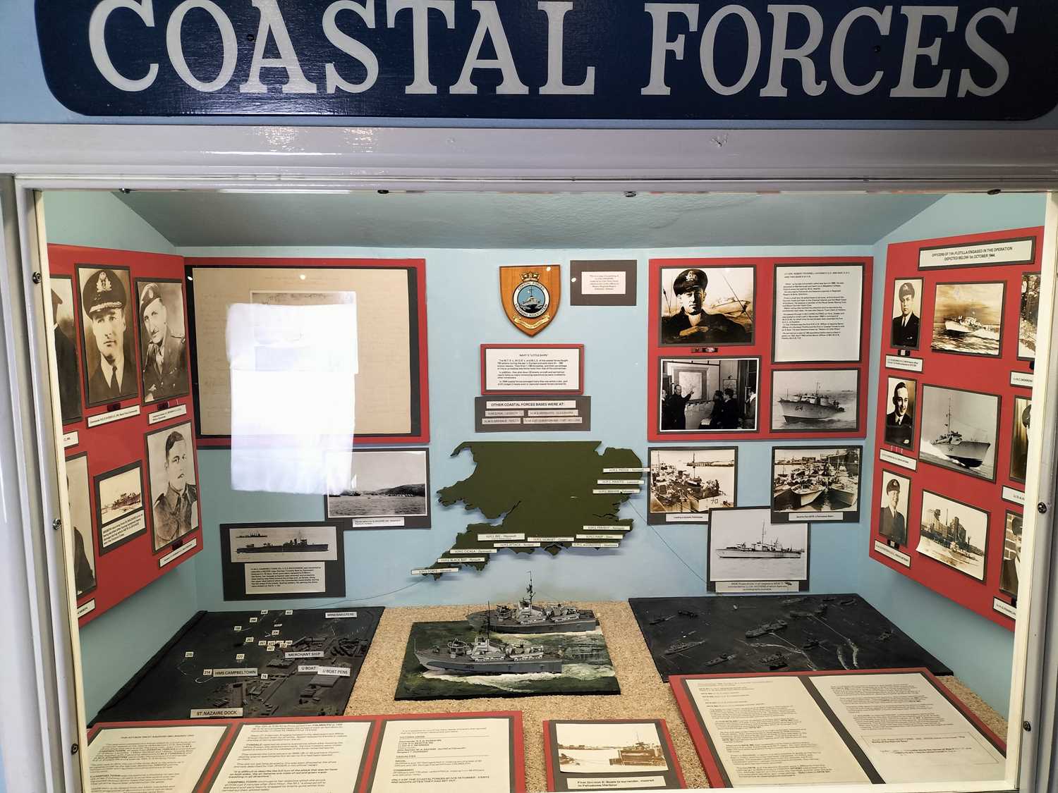 Lot 1172 - The War Gallery