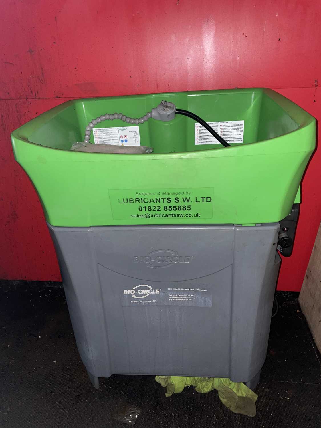 Lot 2080 - Bio Circle Workshop Degreaser Bath