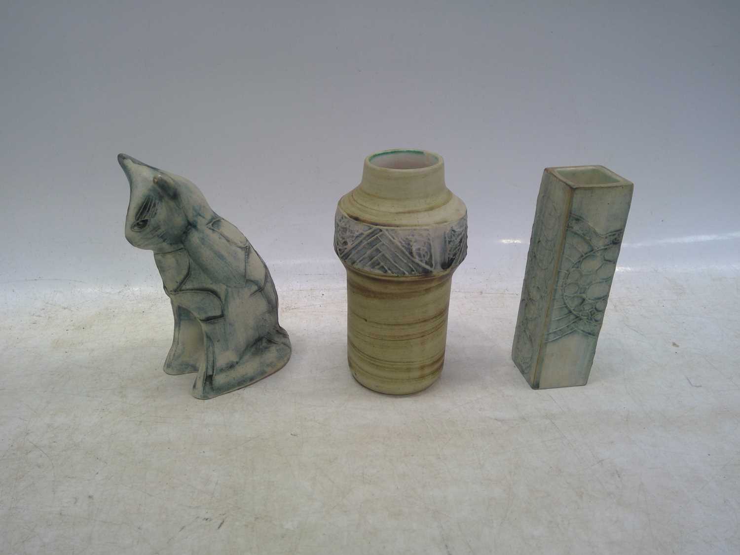 Lot 11 - Three Pieces of Vintage Carn Pottery