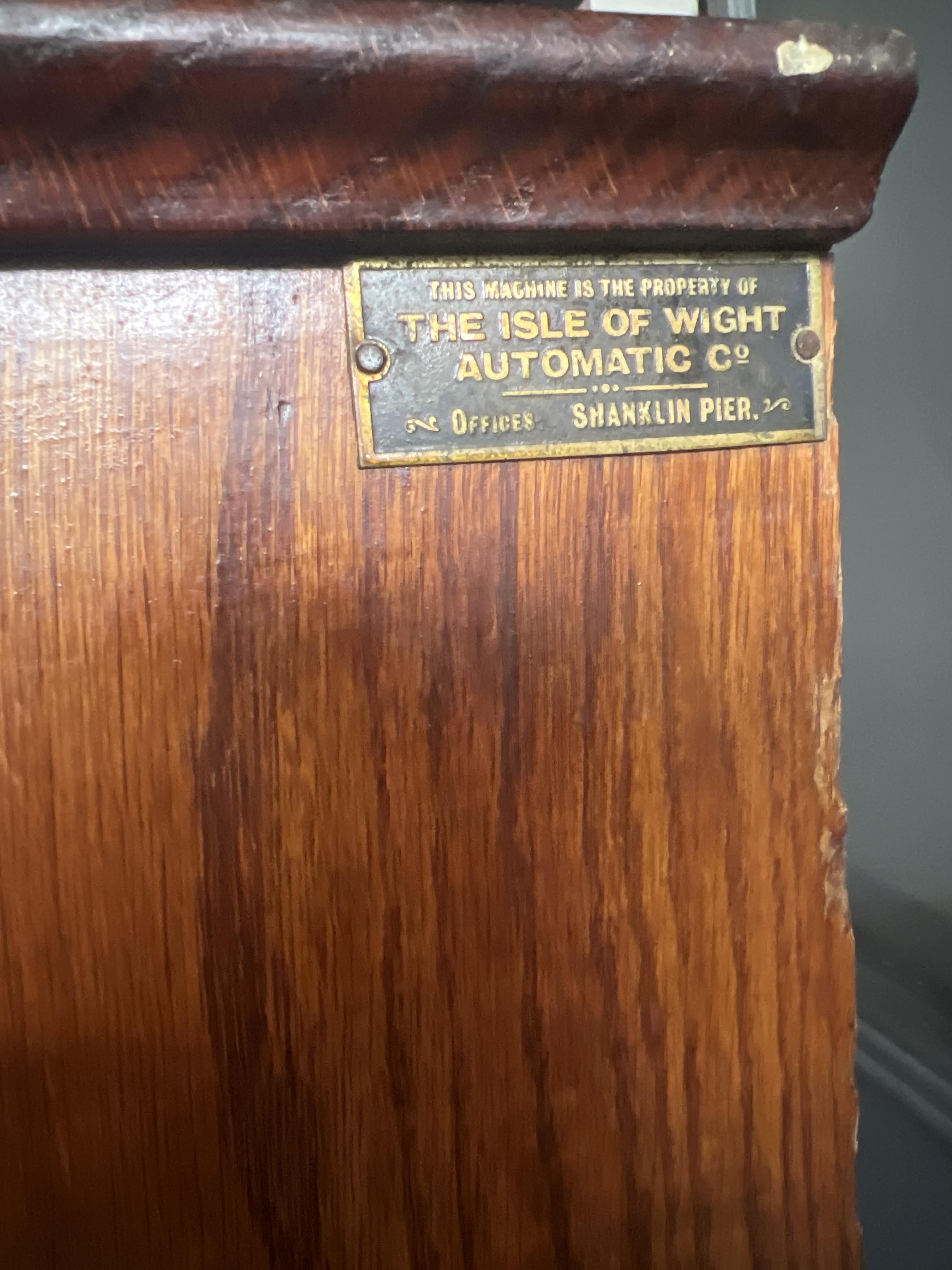 Lot 166 - An early 20th century coin operated