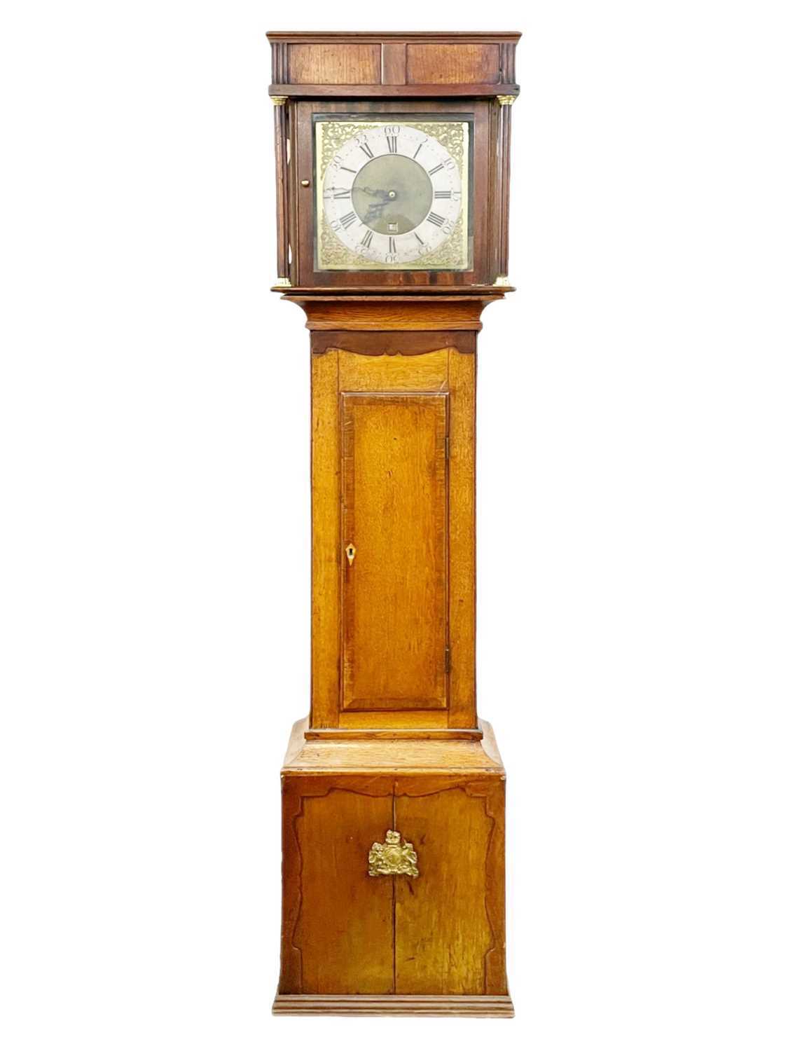 Lot 3 - A George III 30-hour longcase clock by Thomas
