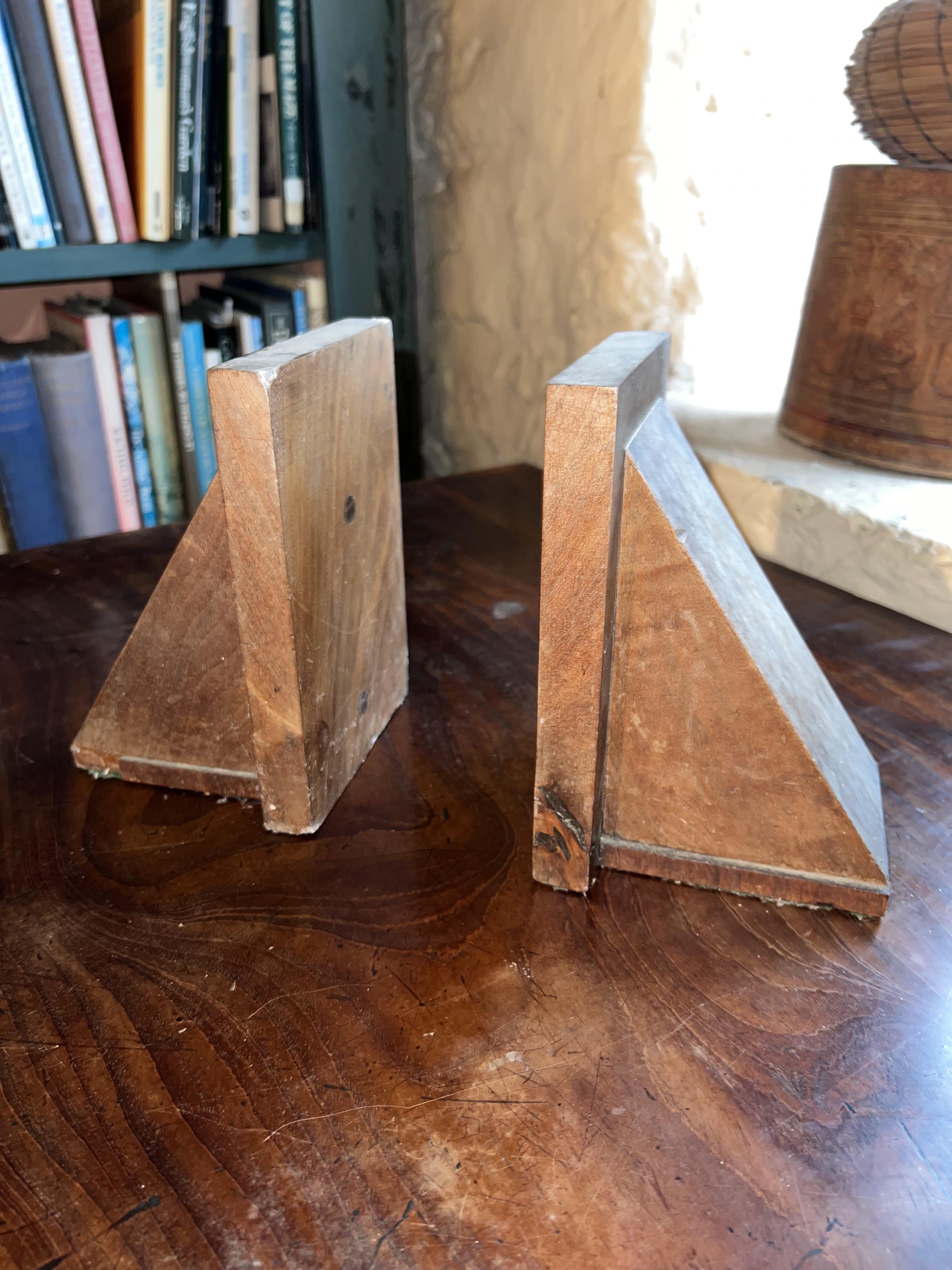 Lot 498 - Robin Nance