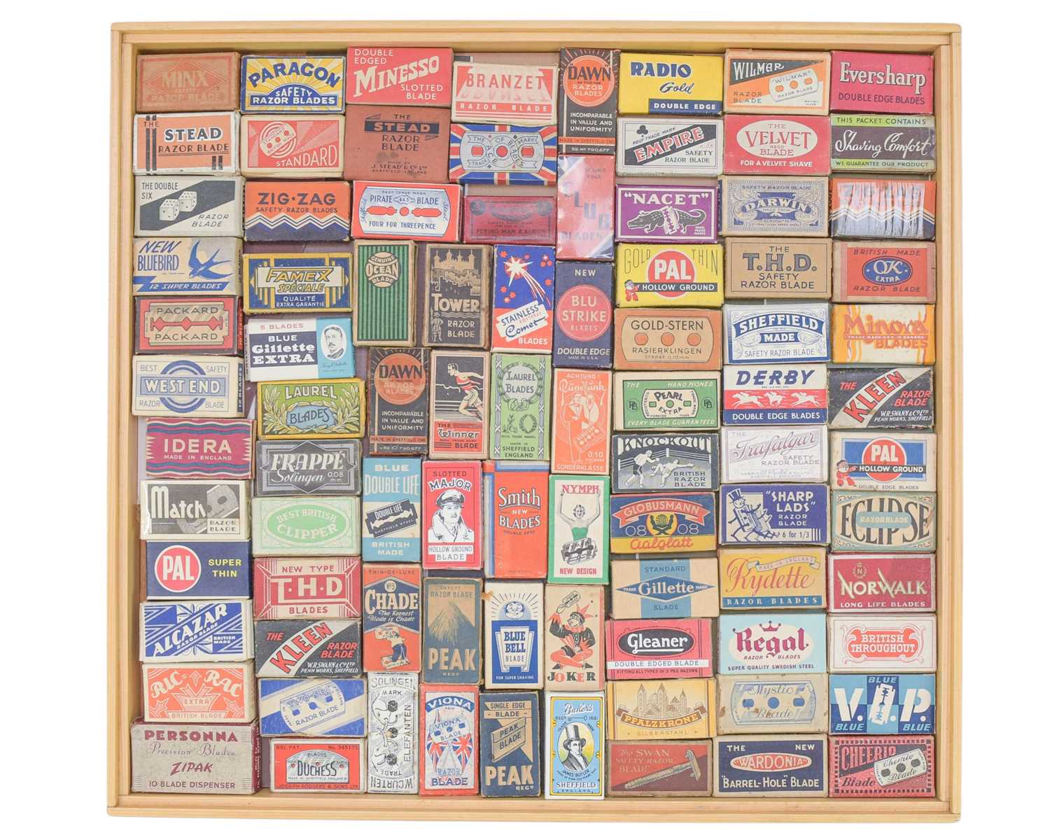 Lot 17 - An unusual display of razor blade boxes.