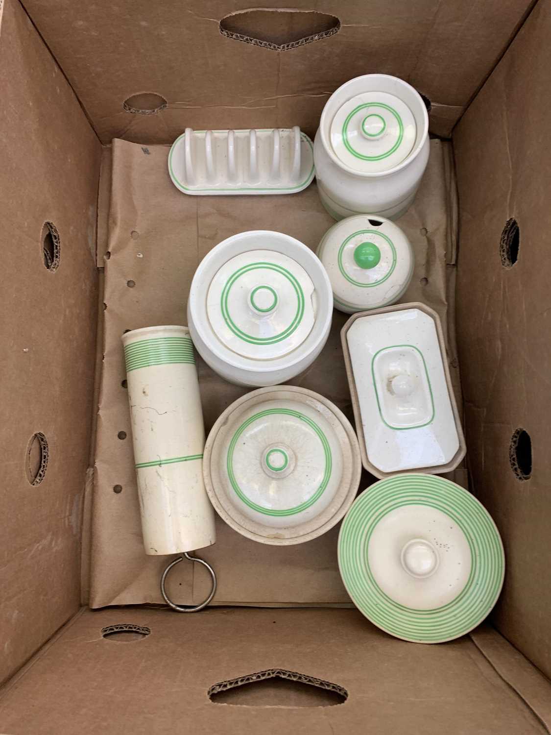 Lot 937 - A large collection of Kleen kitchen ware