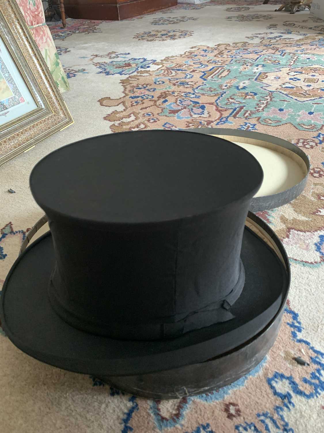 Lot 2834 - Opera hat by Tress & Co London, in an