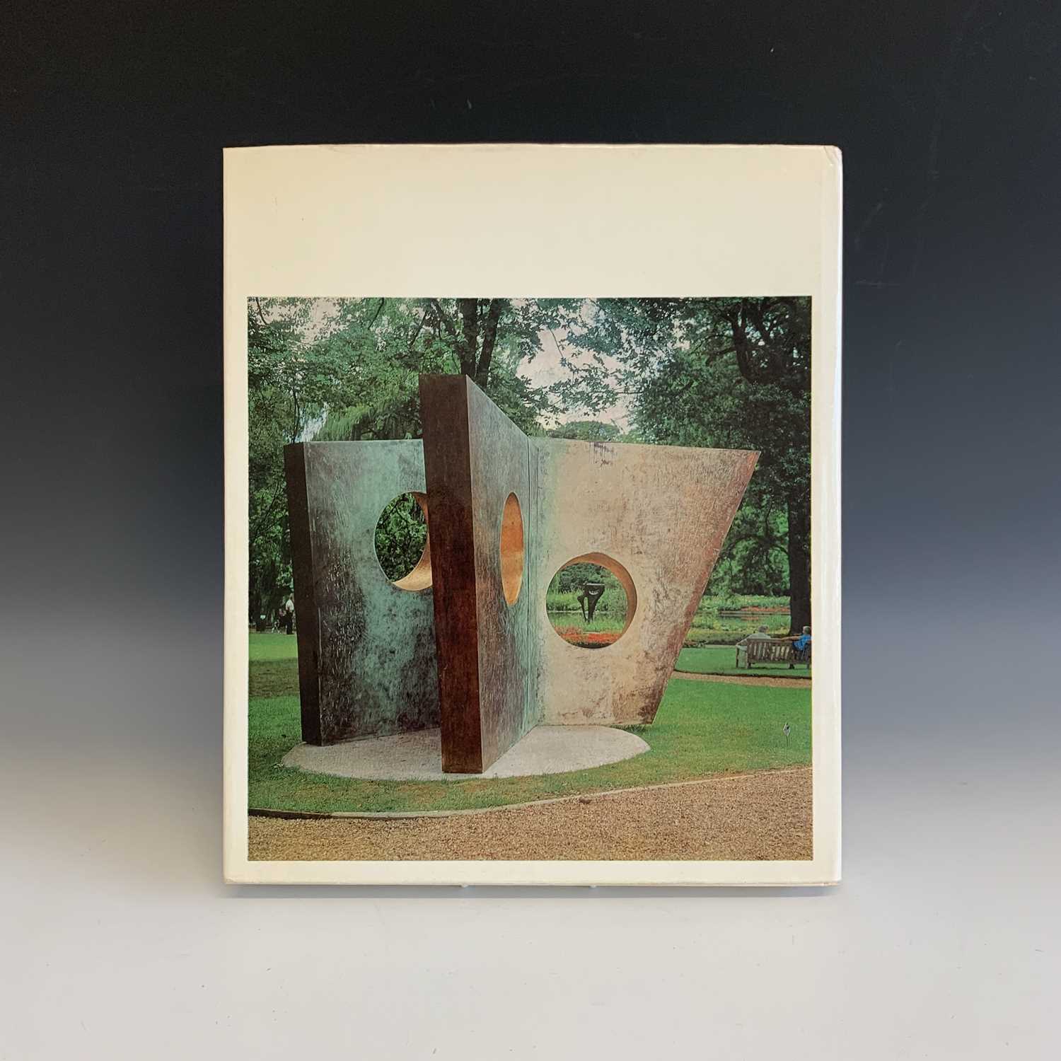 Lot 554 - 'The complete sculpture of Barbara Hepworth