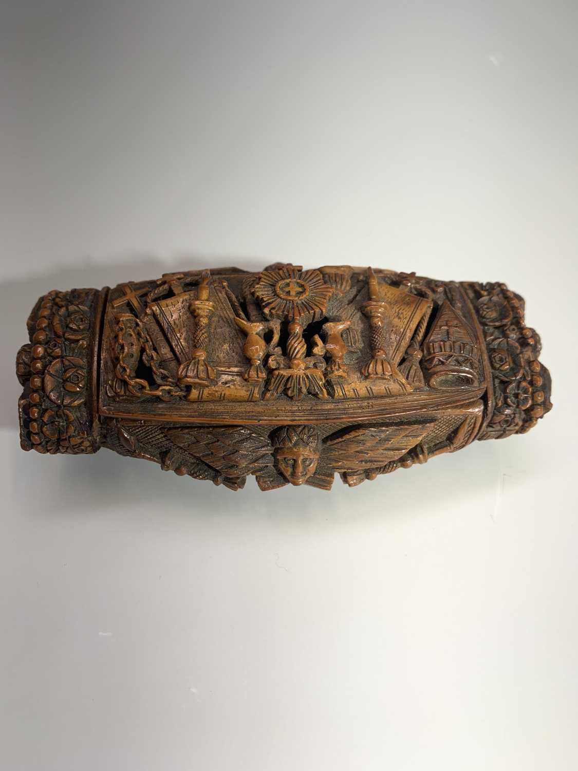 Lot 2521 - An early 19th-century French coquilla nut