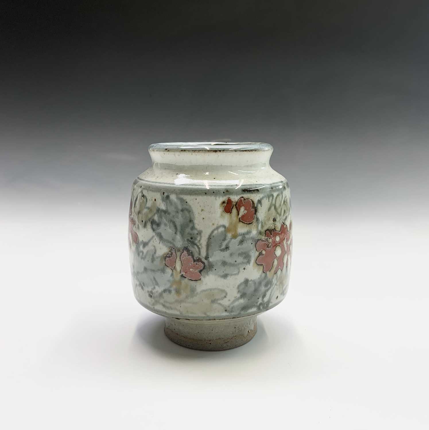 Lot 929 - A Colin Kellam studio pottery vase, with