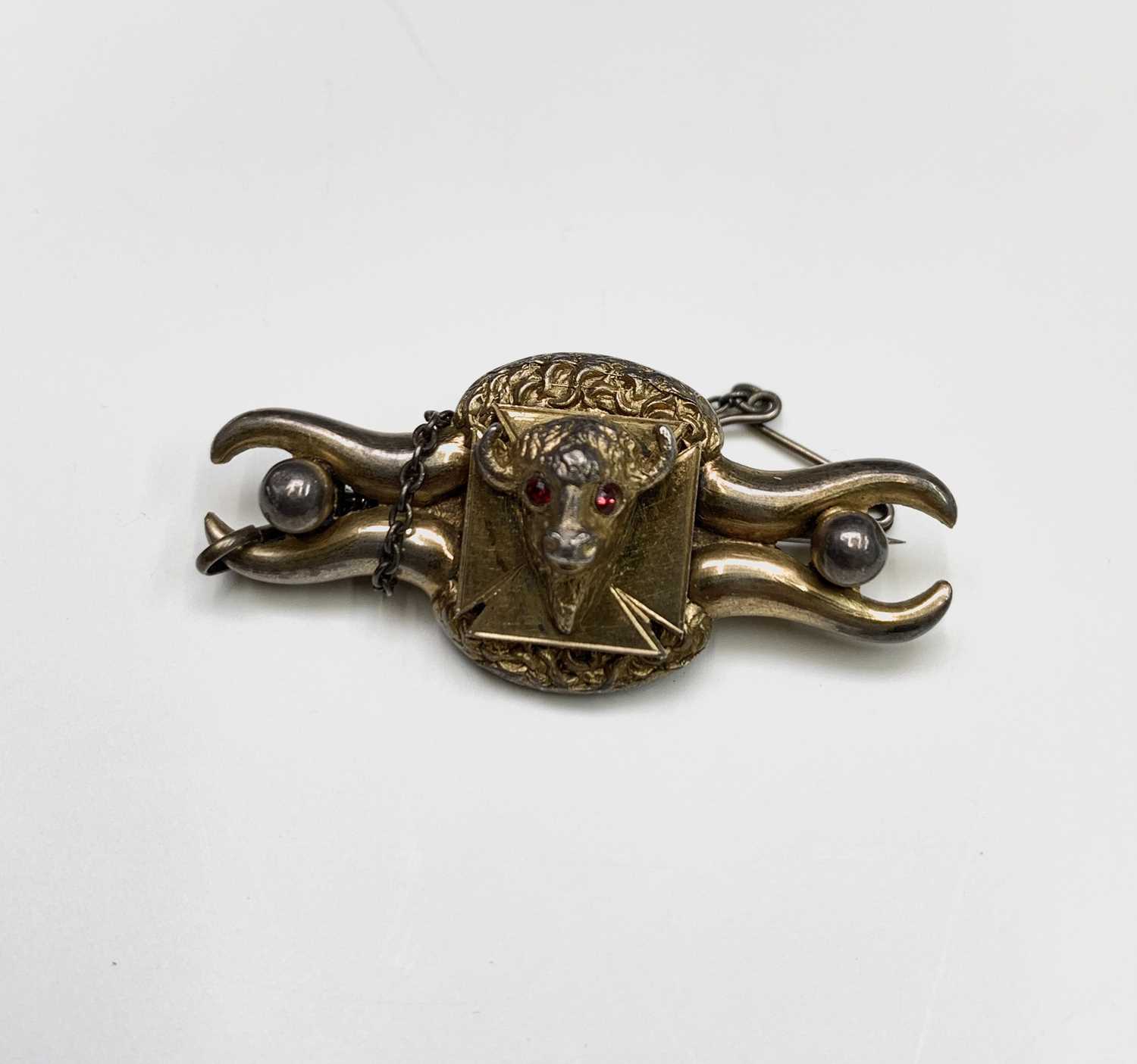 Lot 263 - RAOB Silver gilt & silver pin badges (3).