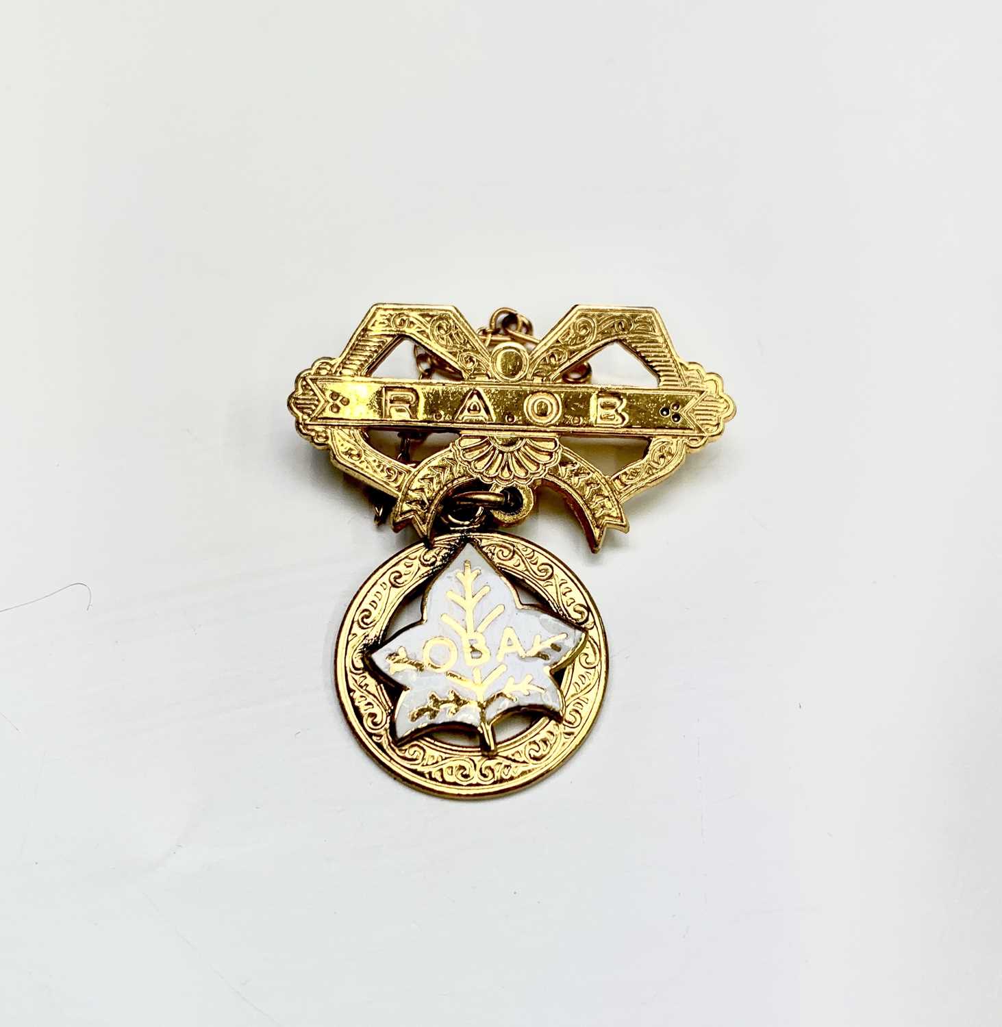 Lot 263 - RAOB Silver gilt badges (5). Lot includes 3