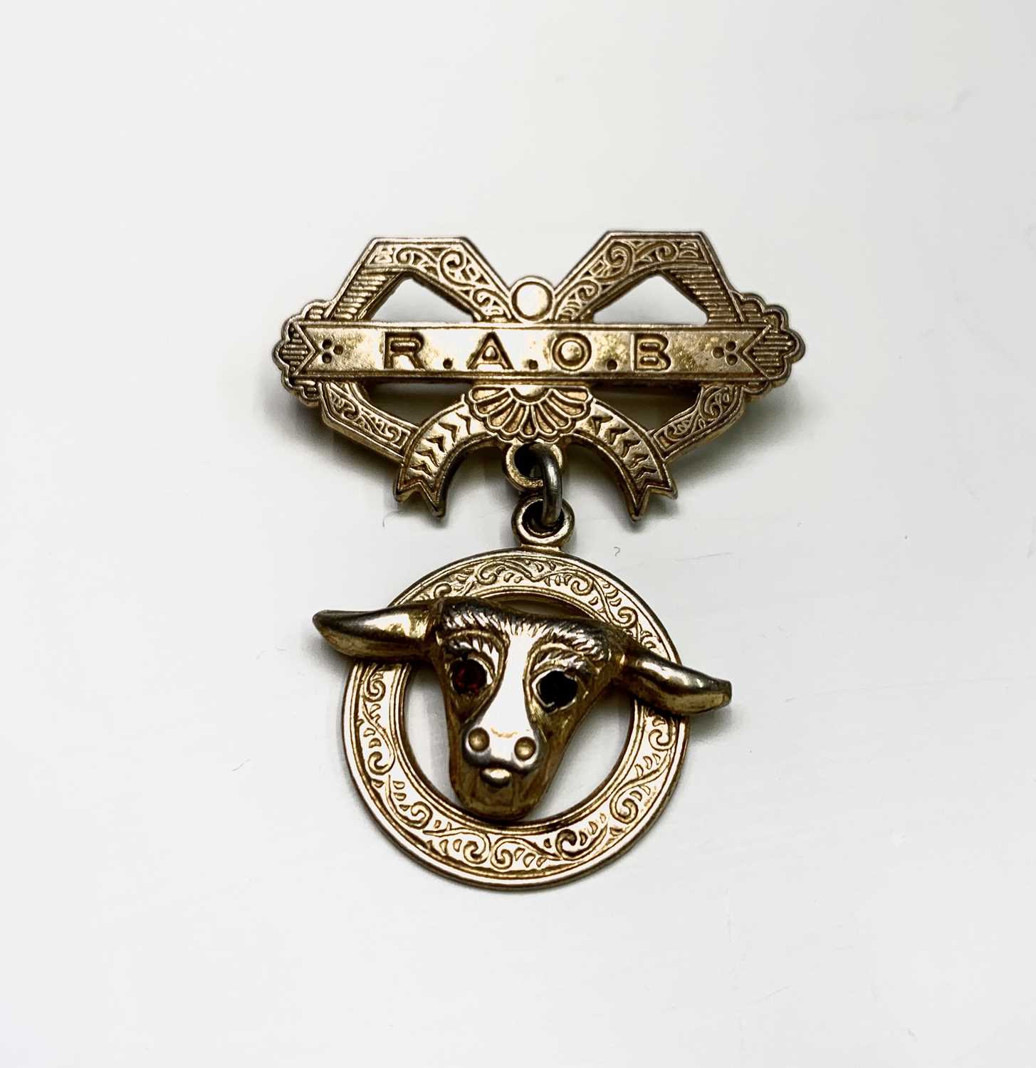 Lot 263 - RAOB Silver gilt badges (5). Lot includes 3