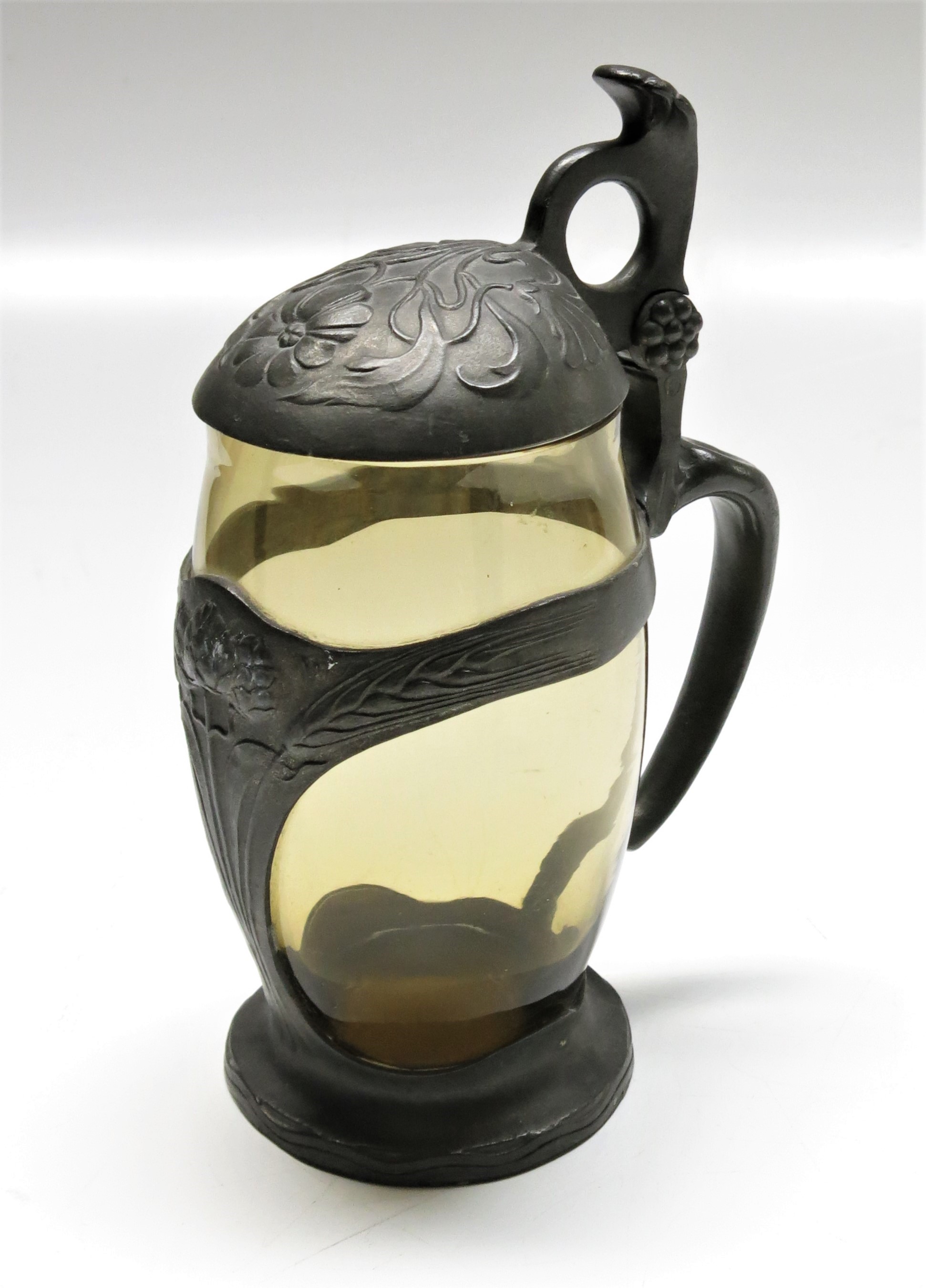 Lot 306 - An early 20th century German glass stein