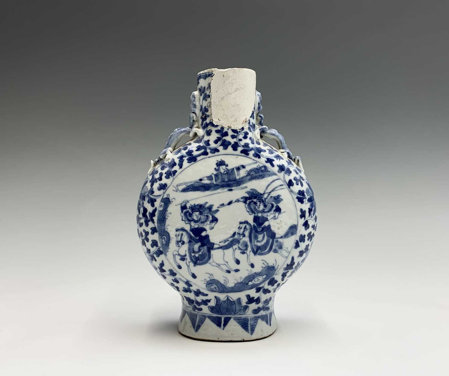 Lot 138 - A Chinese blue and white porcelain moon