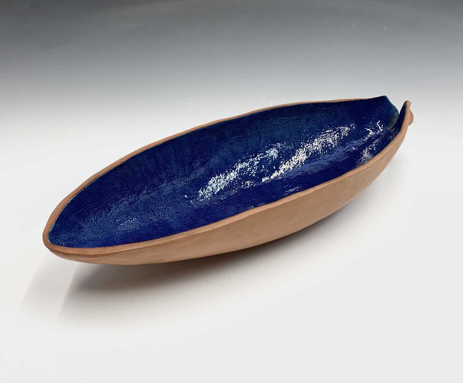 Lot 901 - Wenford Bridge Pottery: three Ara Cardew