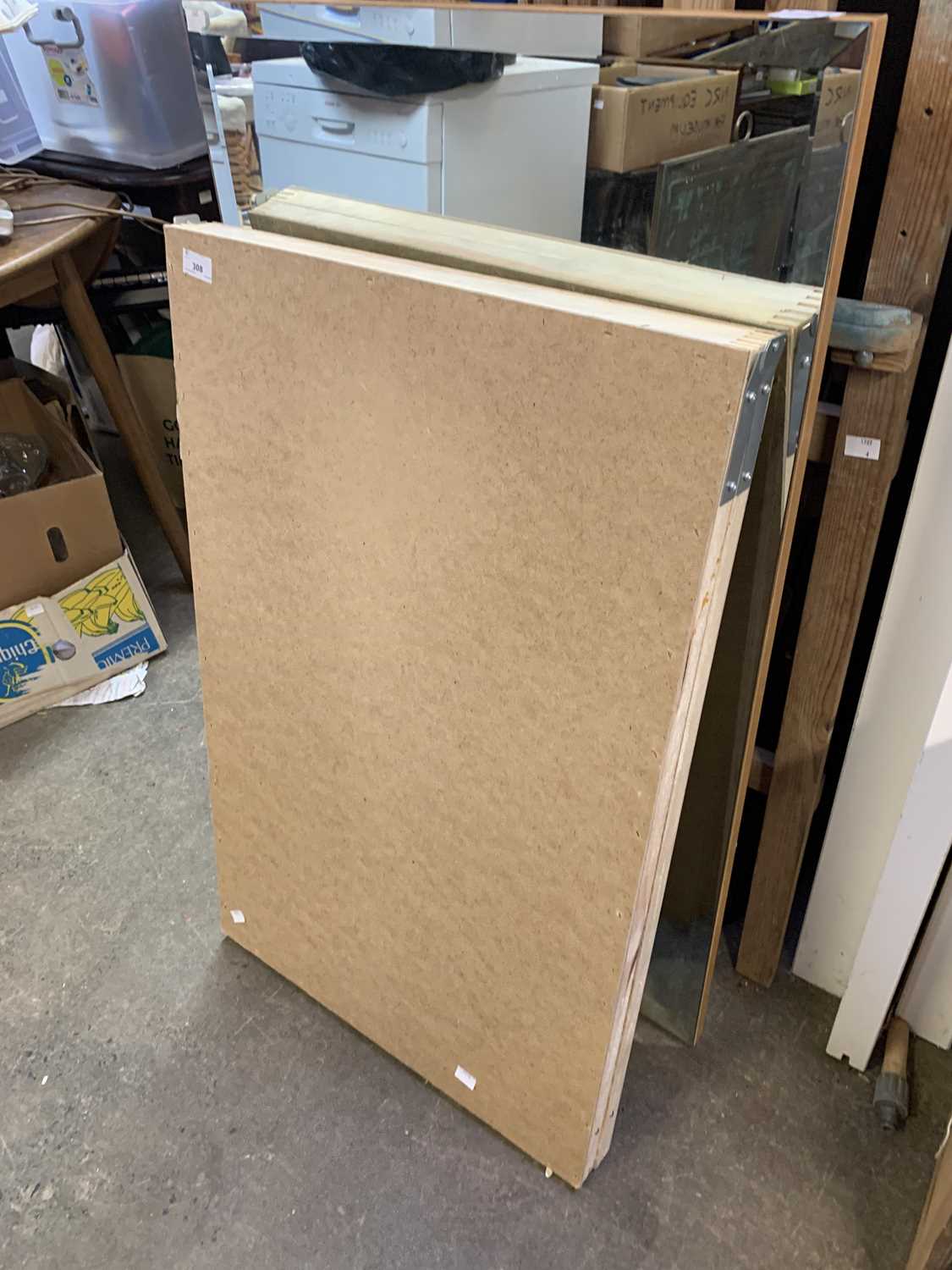 Lot 308 - Foldable pasting table