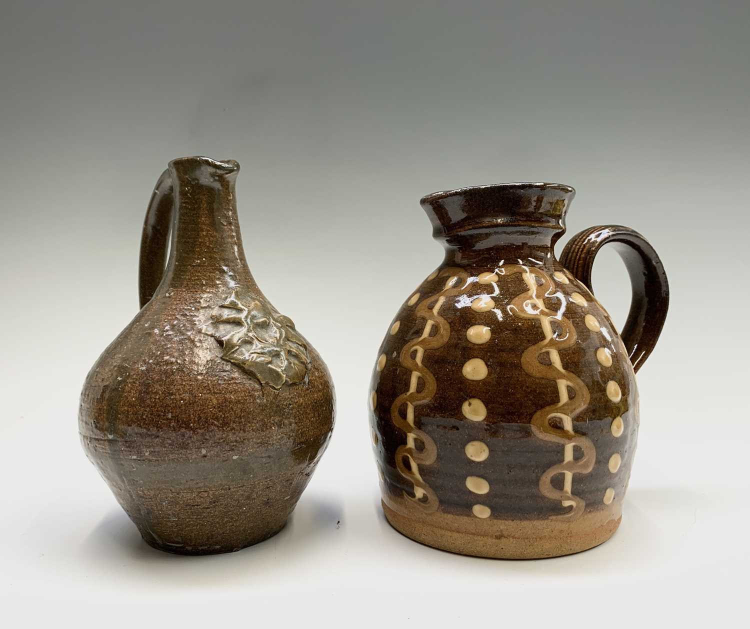 Lot 1056 - An Alan Frewin studio pottery vase, slip