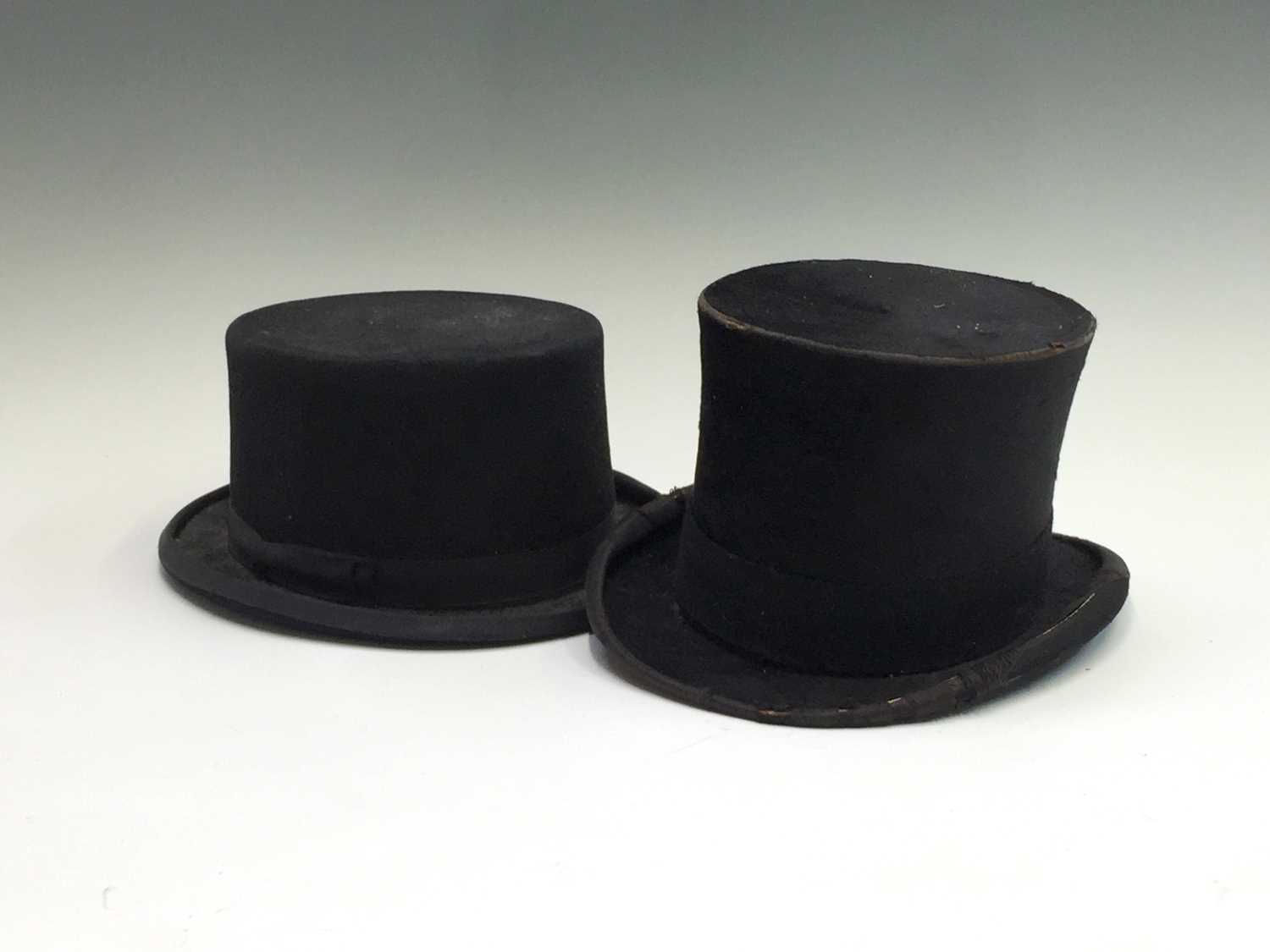 Lot 2849 - A small top hat by Samuel Mortlock & Son of