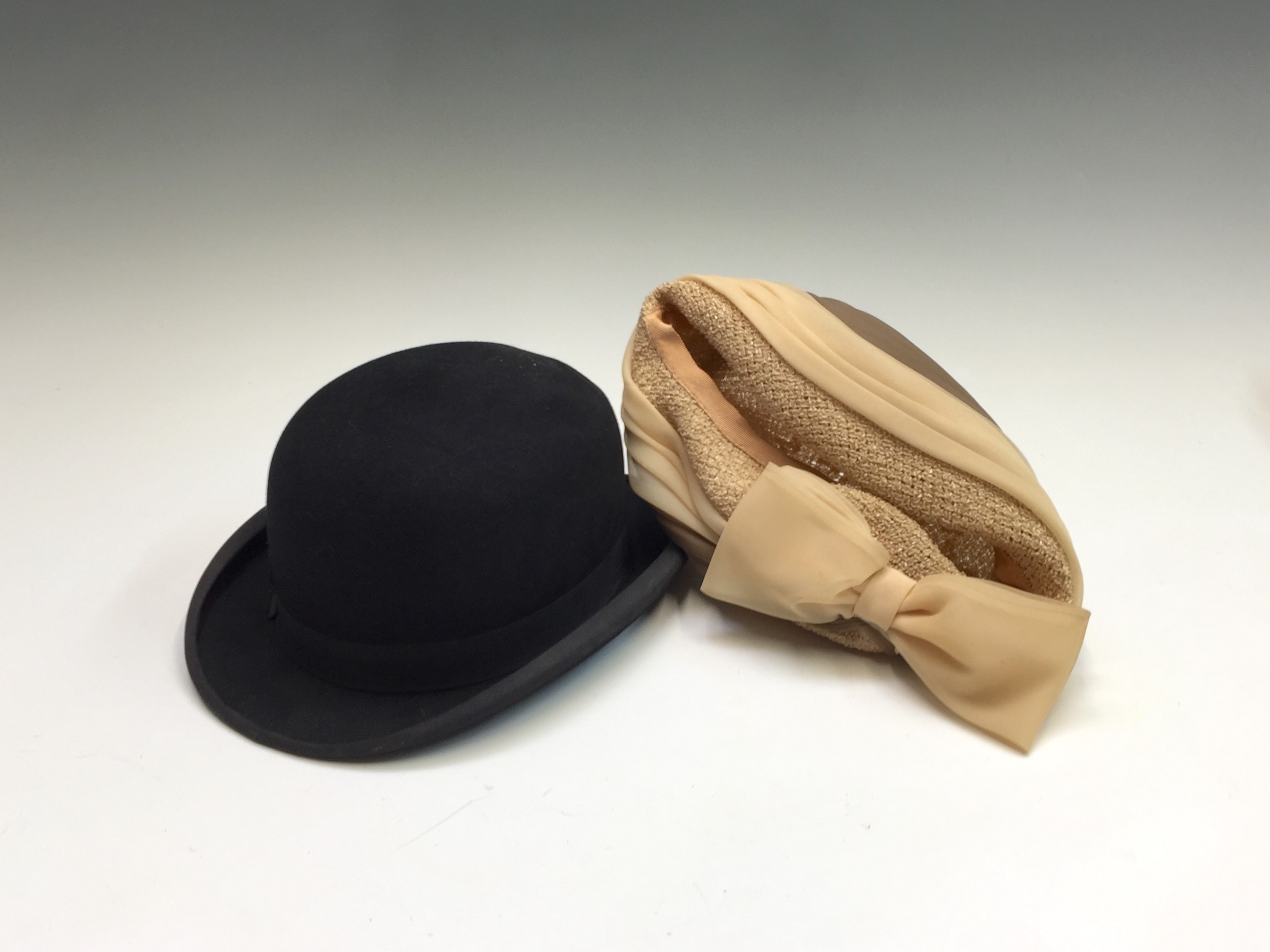 Lot 2849 - A small top hat by Samuel Mortlock & Son of