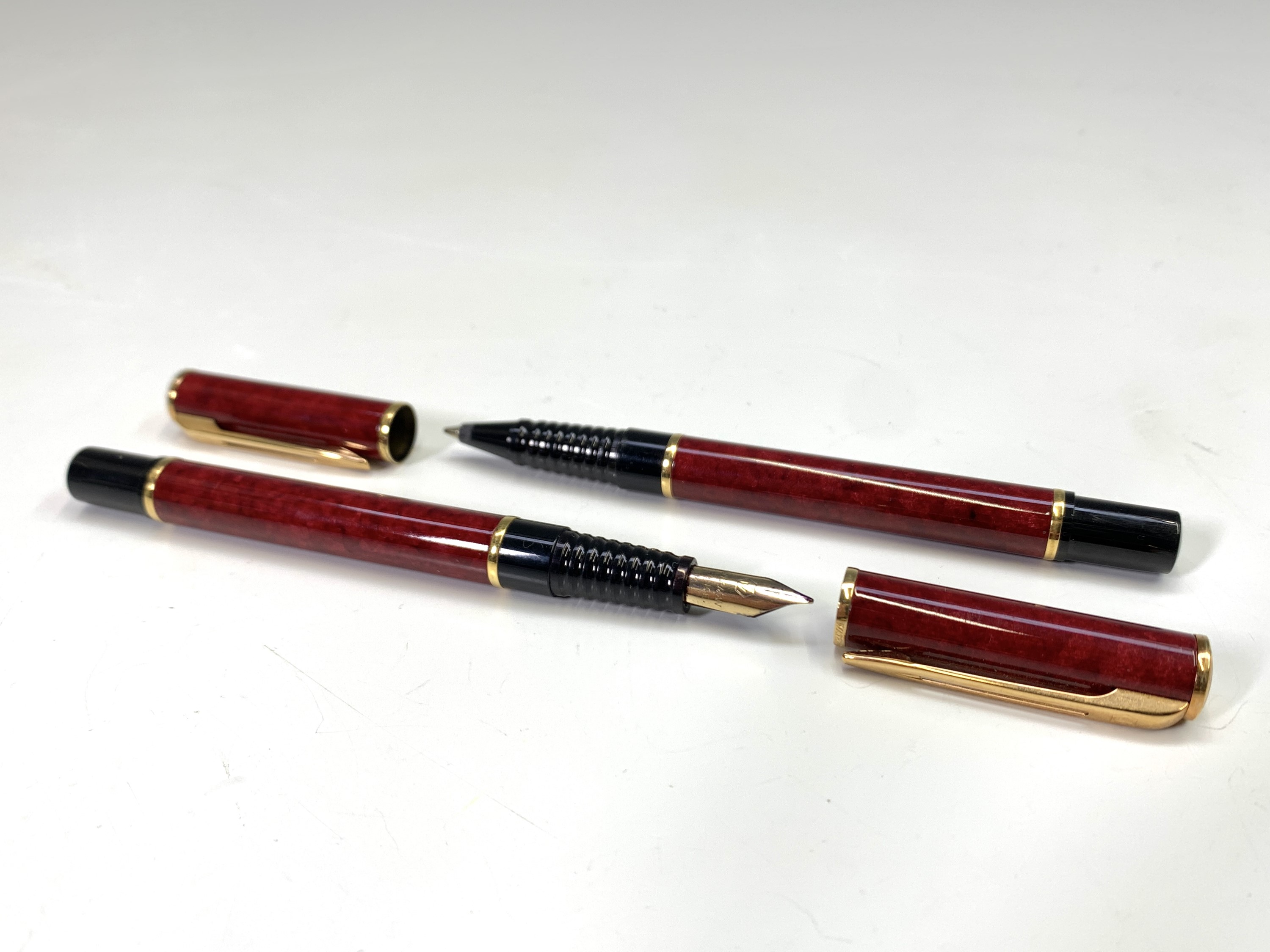 Lot 1156 - A Waterman Laureat Red fountain pen and